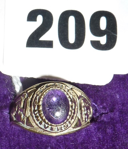 9ct gold Oxford University class or college ring set with purple stone