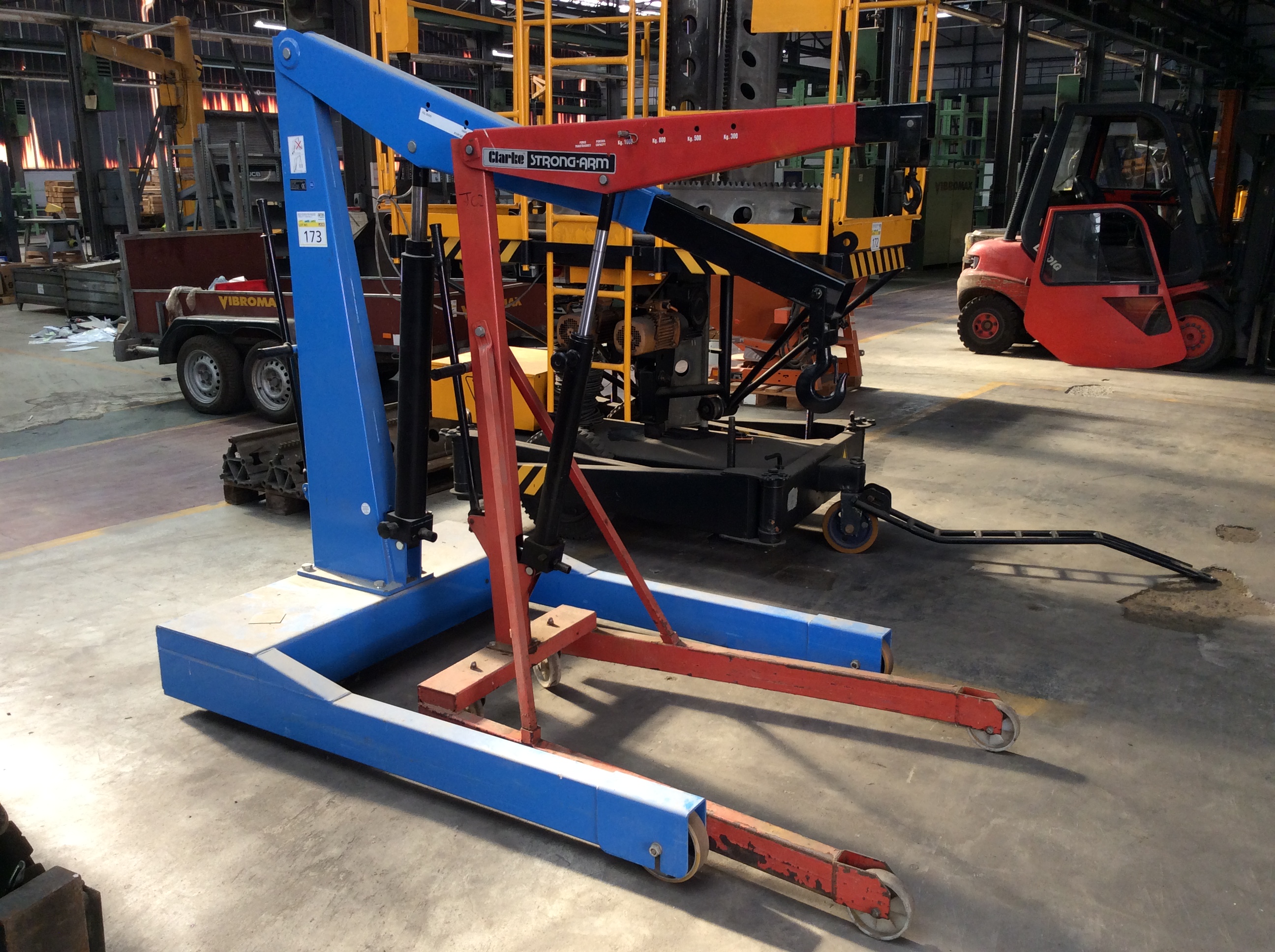 2009, Hydroball L2000 2000kg Engine Hoist and Clarke Strong Arm 1000kg ...