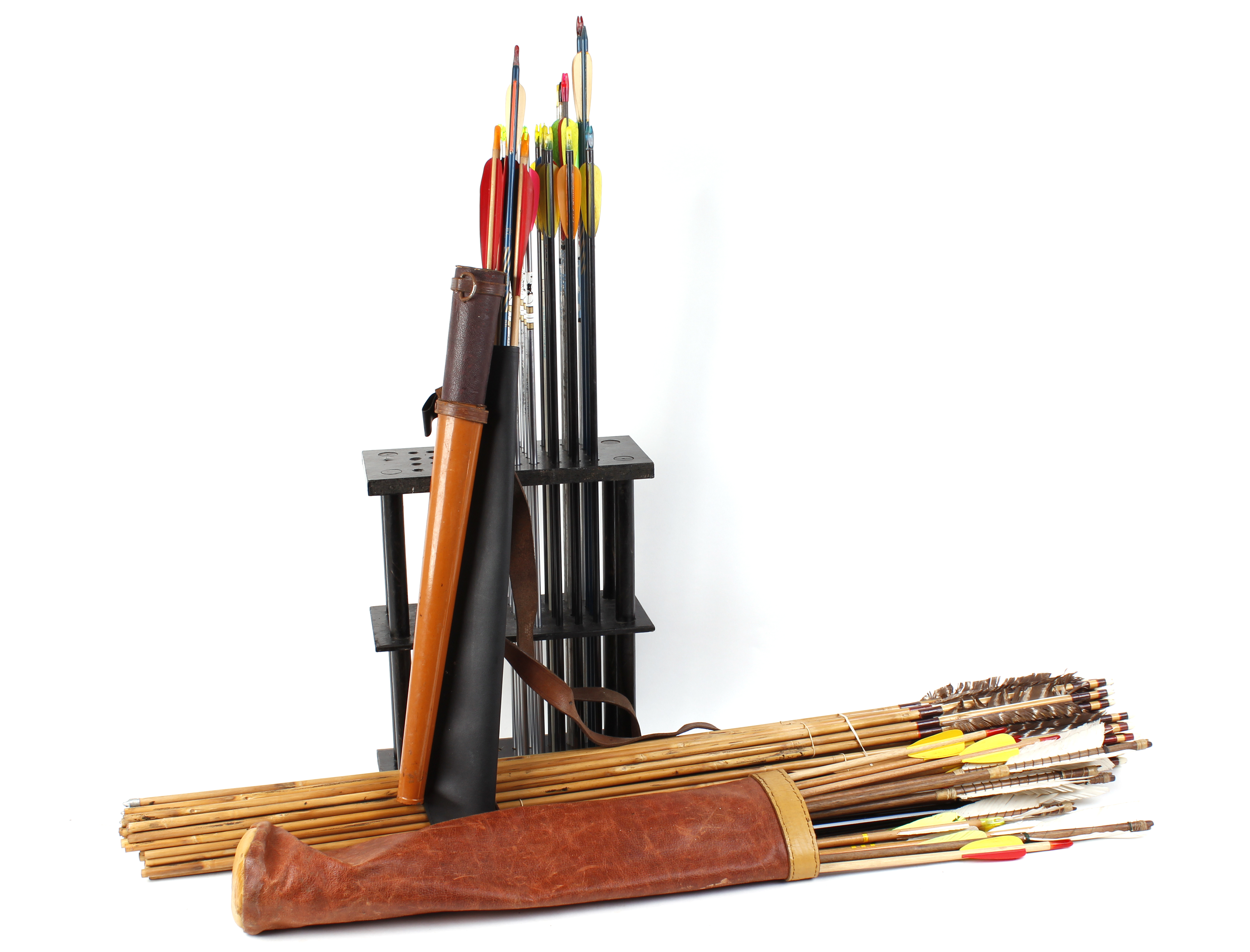 Three piece recurve archery bow, with approx. 100 arrows, arrow stand ...