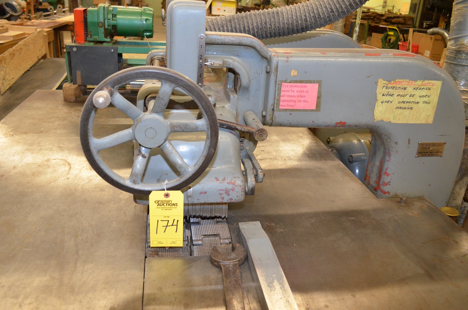 MARION Model M15-4209 S.L. Rip saw c/w transfer table