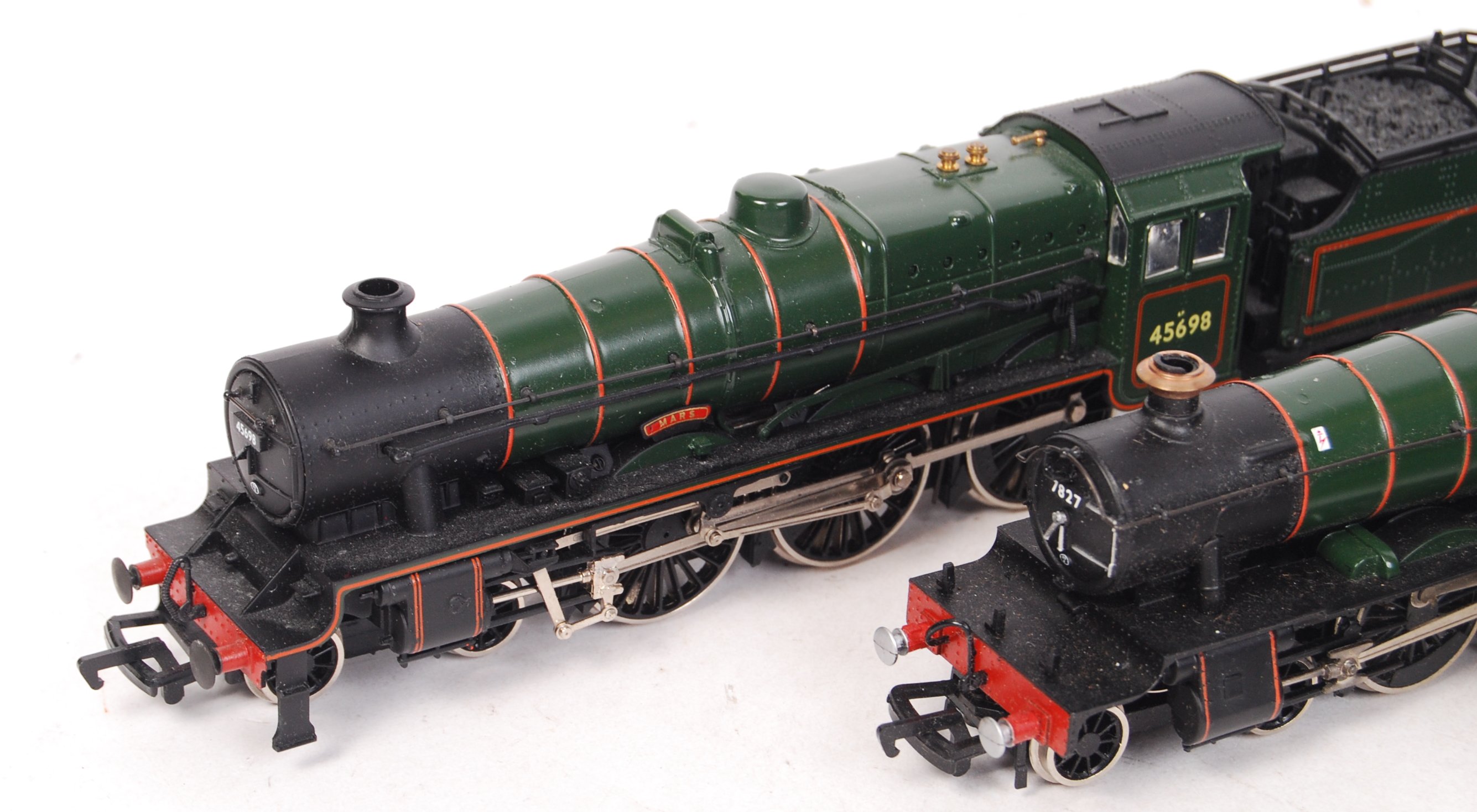 A collection of 4x Mainline Railways 00 gauge model rail trainset ...