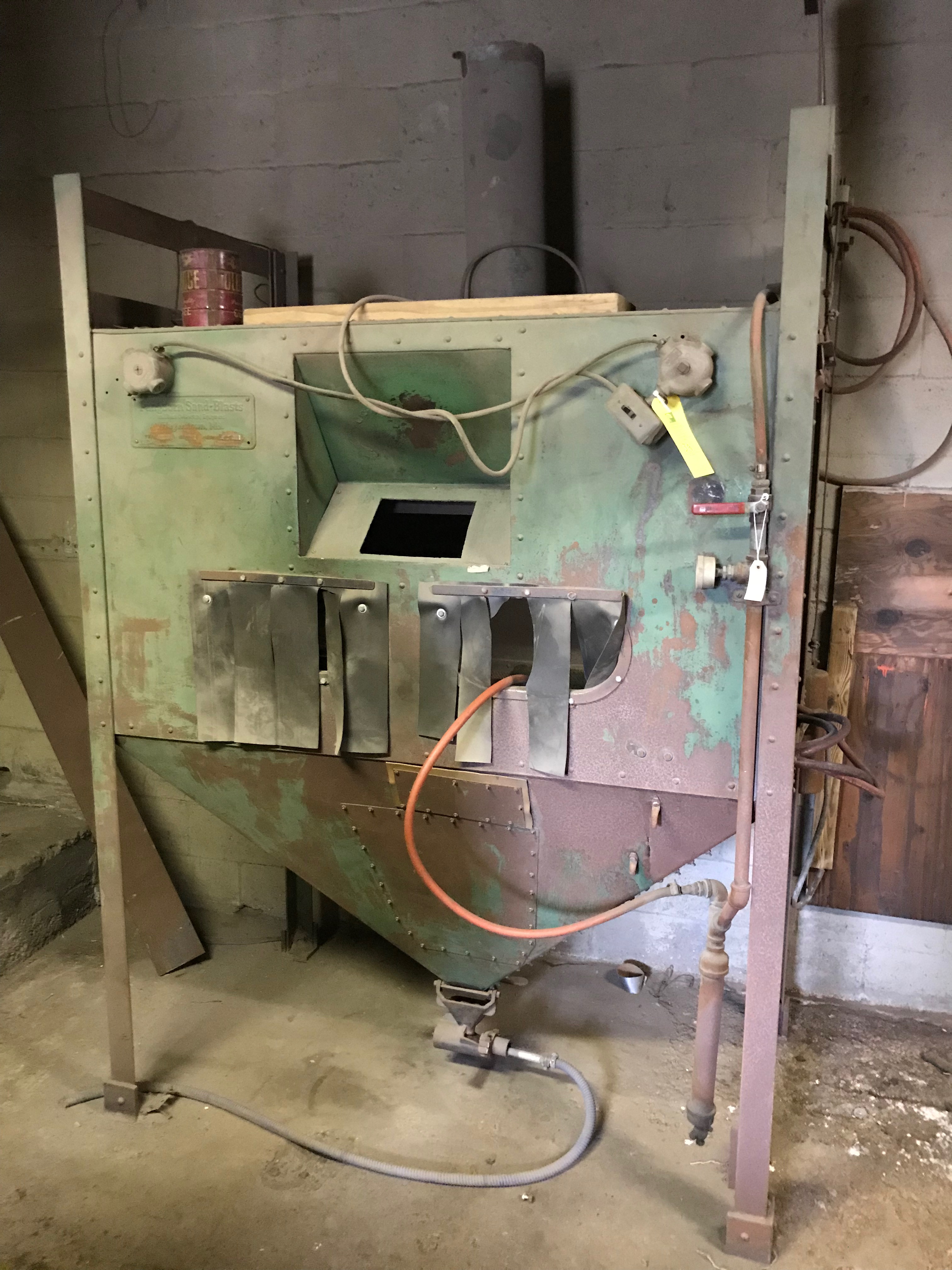 SAND BLASTER – LG CAPACITY – PASS-THROUGH, PANGBORN SAND BLASTERS EQUIP ...