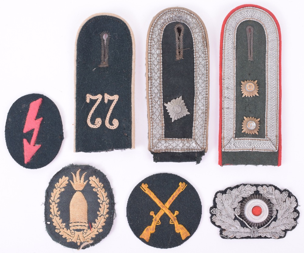 Grouping of German Army (Heer) Cloth Insignia, consisting of 3x combat ...