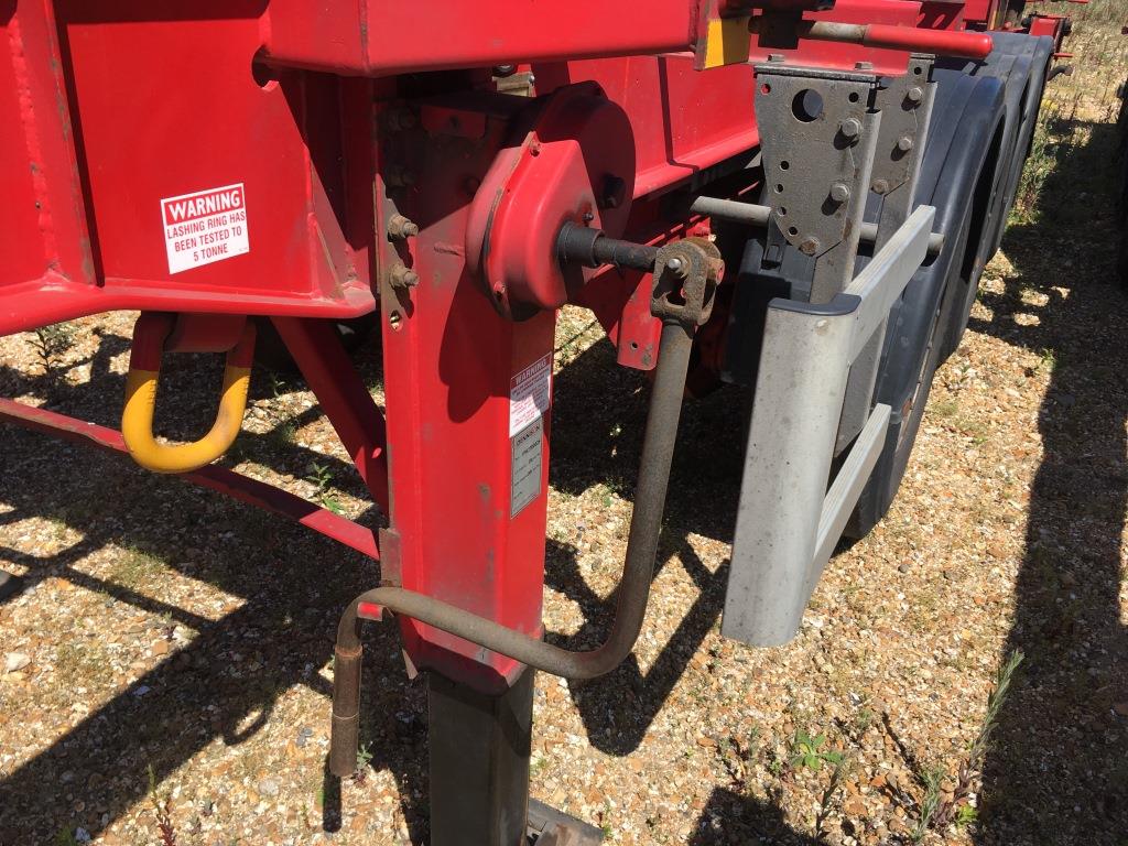 Dennison 14 Lock Sliding Bogie Skeletal trailer, reference 42062, year ...