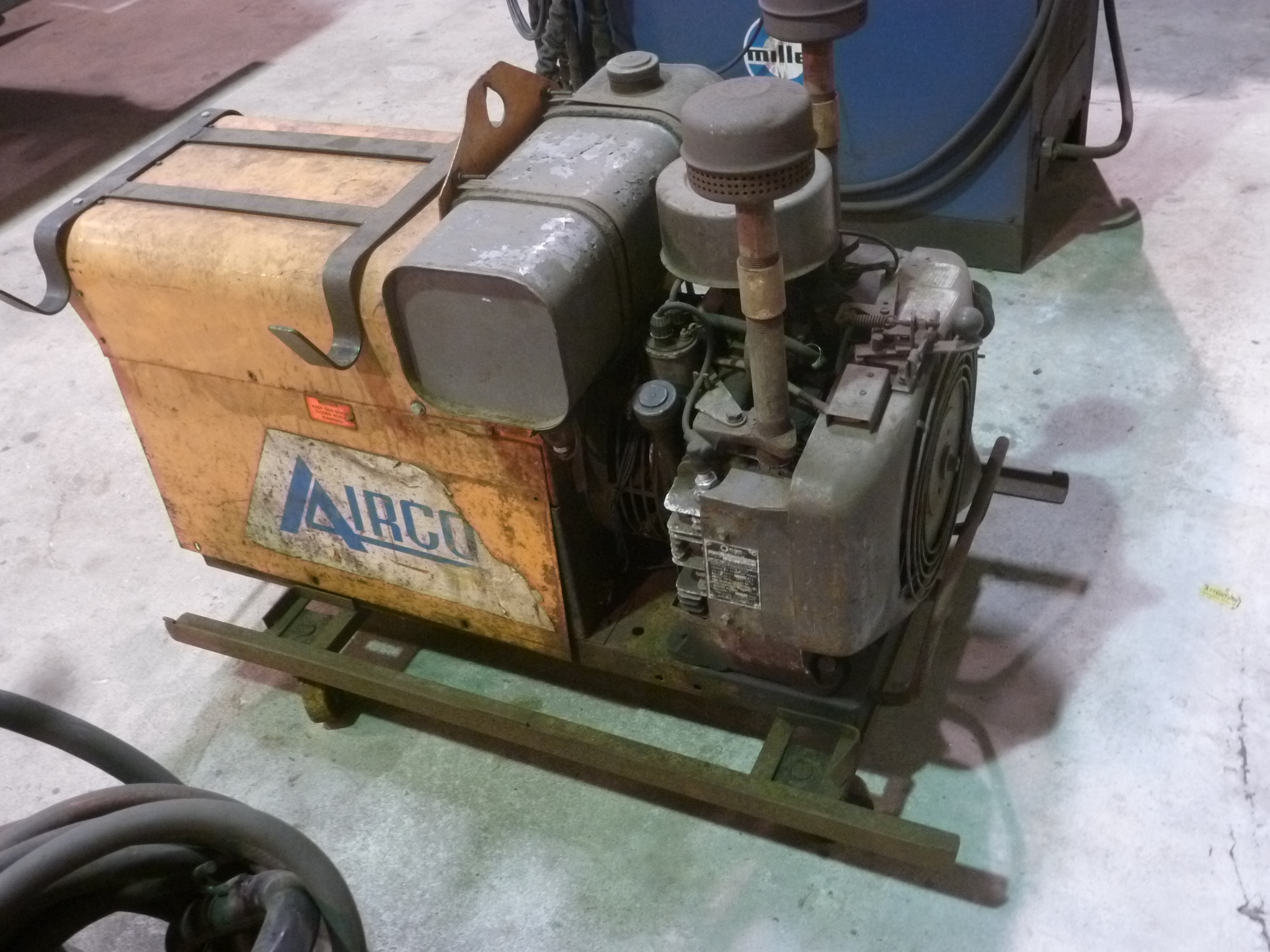 Airco 225/200 AMP Wasp AC/DC Welder/Generator, s/n HGO60341