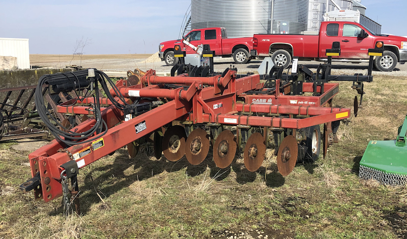 Case IH 527B ecolo-tiger, 5 shank ripper, front hyd. disks, rear disk ...