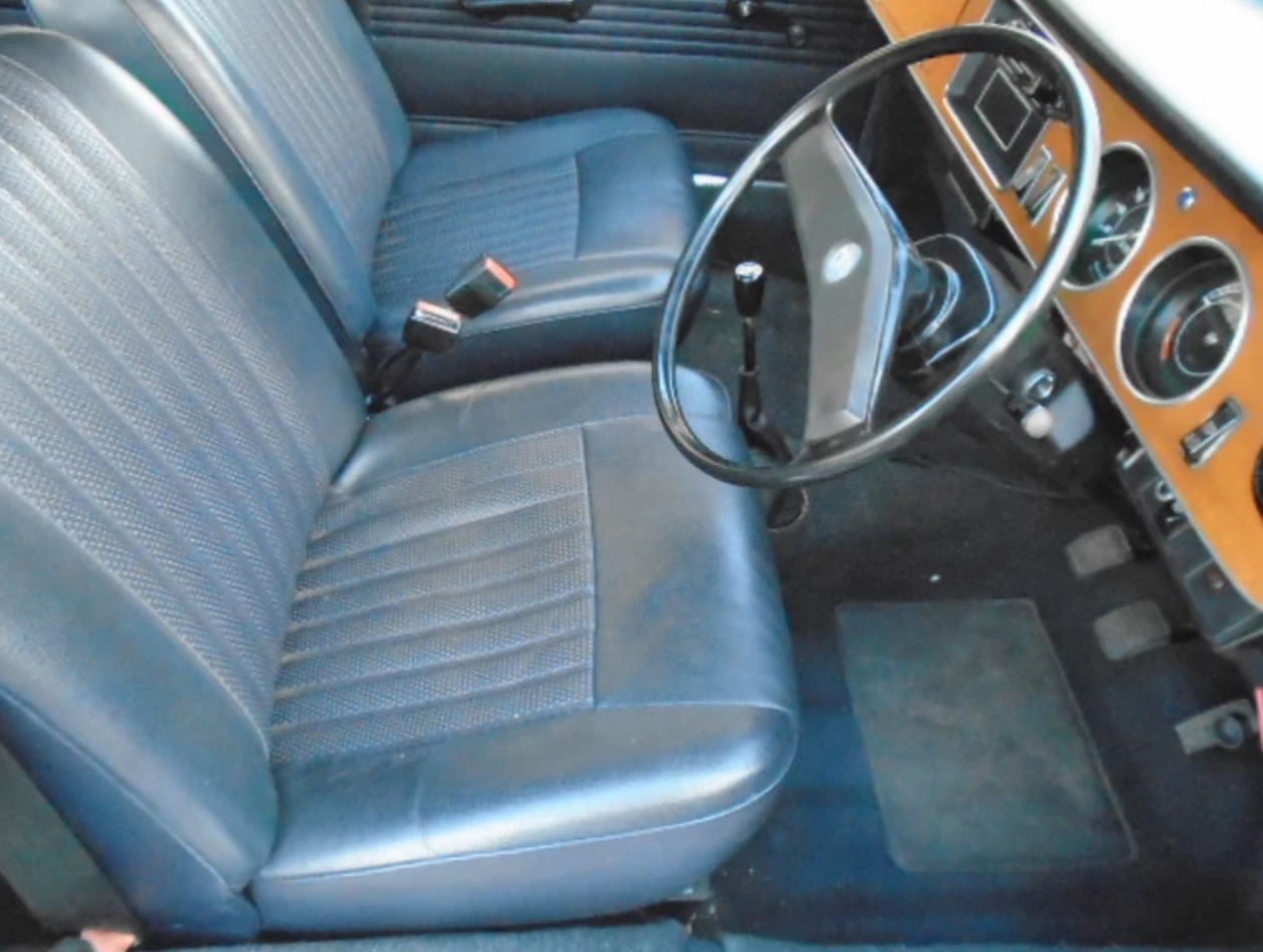 1972 Austin Maxi 1500 Such a nice car finished in Regency Red over ...