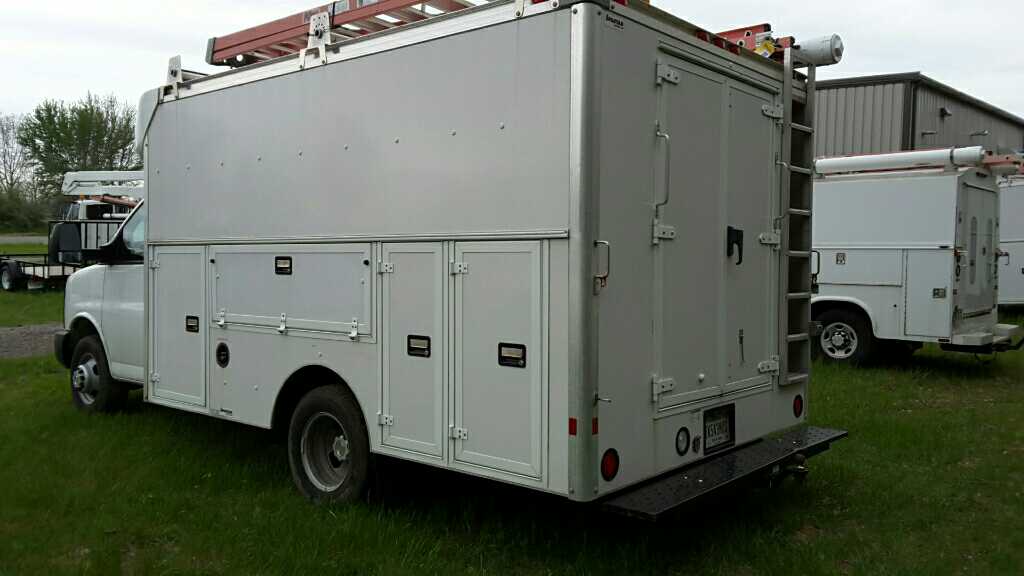 2015 Chevy Spartan 12,300 GVW Box Van - White39,128 miles, Automatic ...