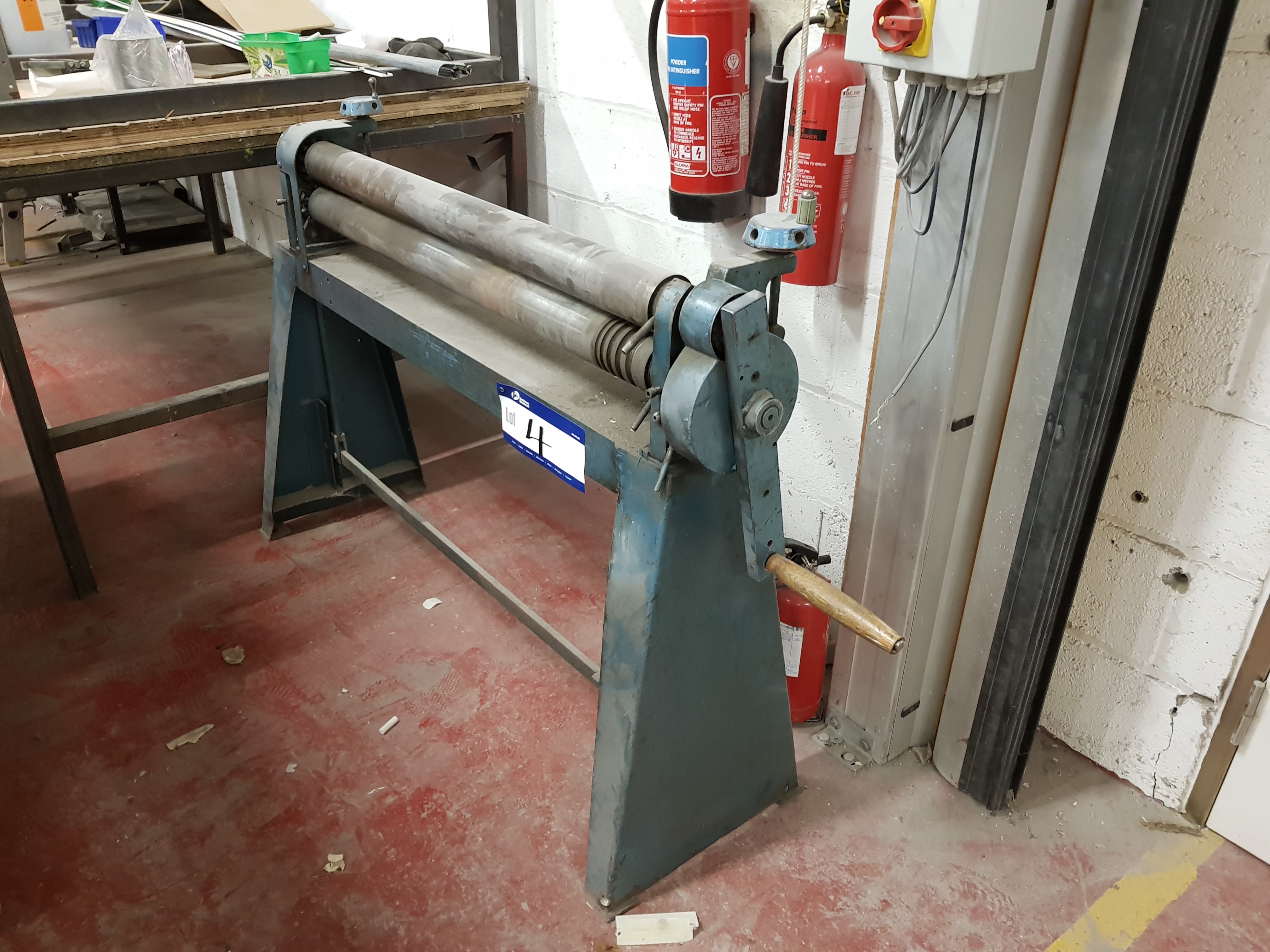 Keetona 4ft Manual Bending Rollers