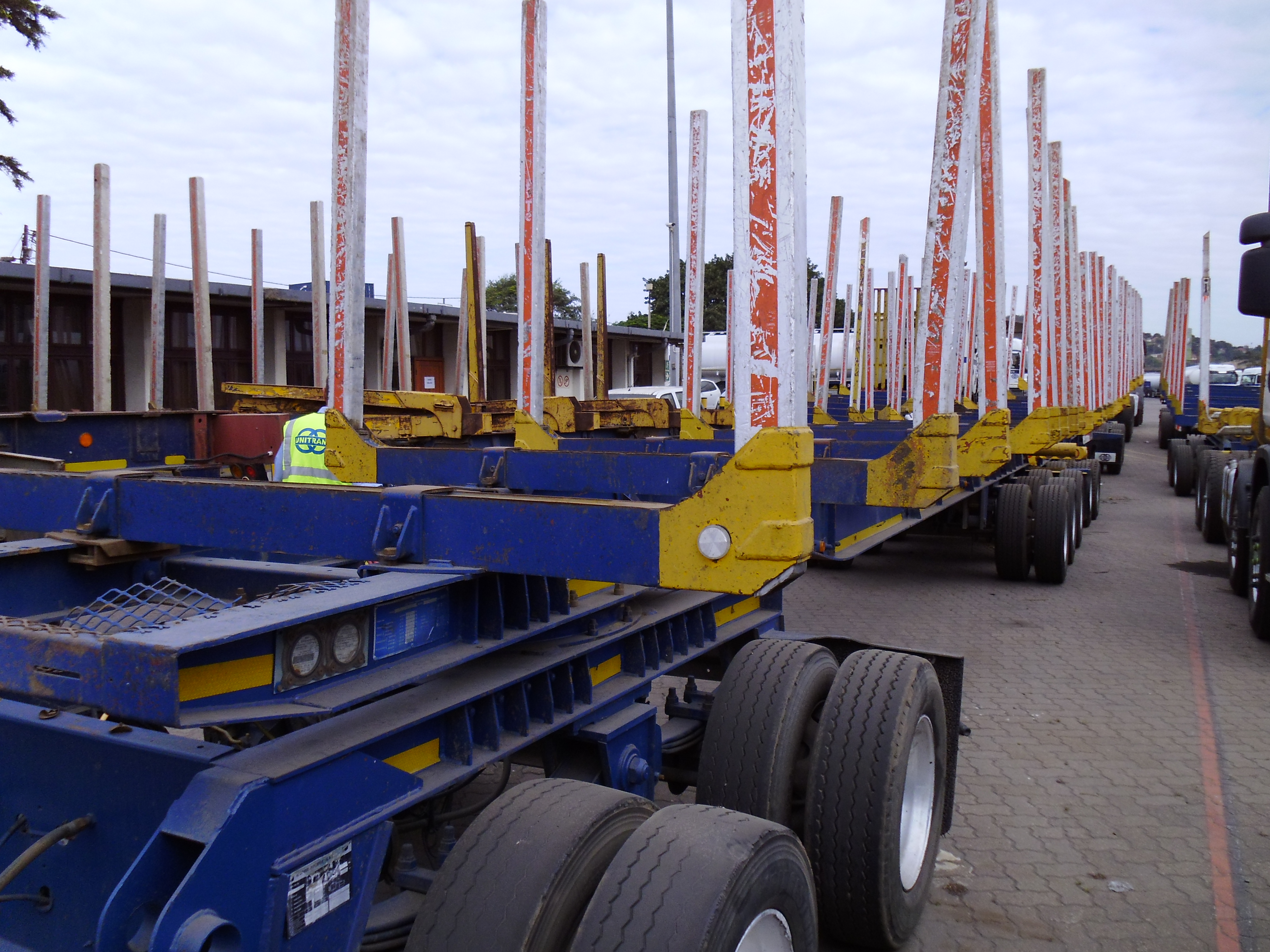 2011 TOHF 5 AXLE EXTENDABLE DRAWBAR TIMBER TRAILER - REG NO: NUF40362 ...