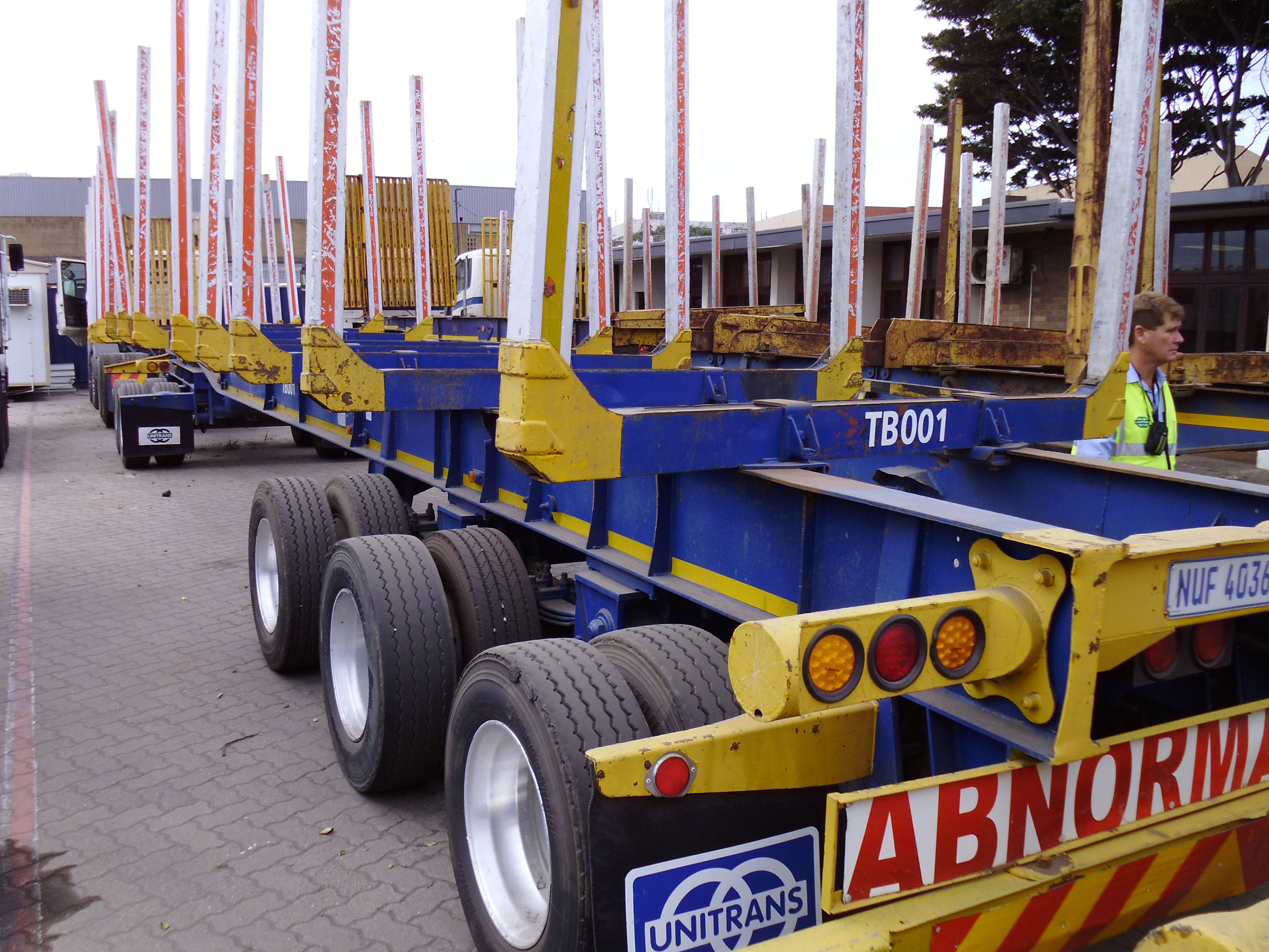 2011 TOHF 5 AXLE EXTENDABLE DRAWBAR TIMBER TRAILER - REG NO: NUF40362 ...