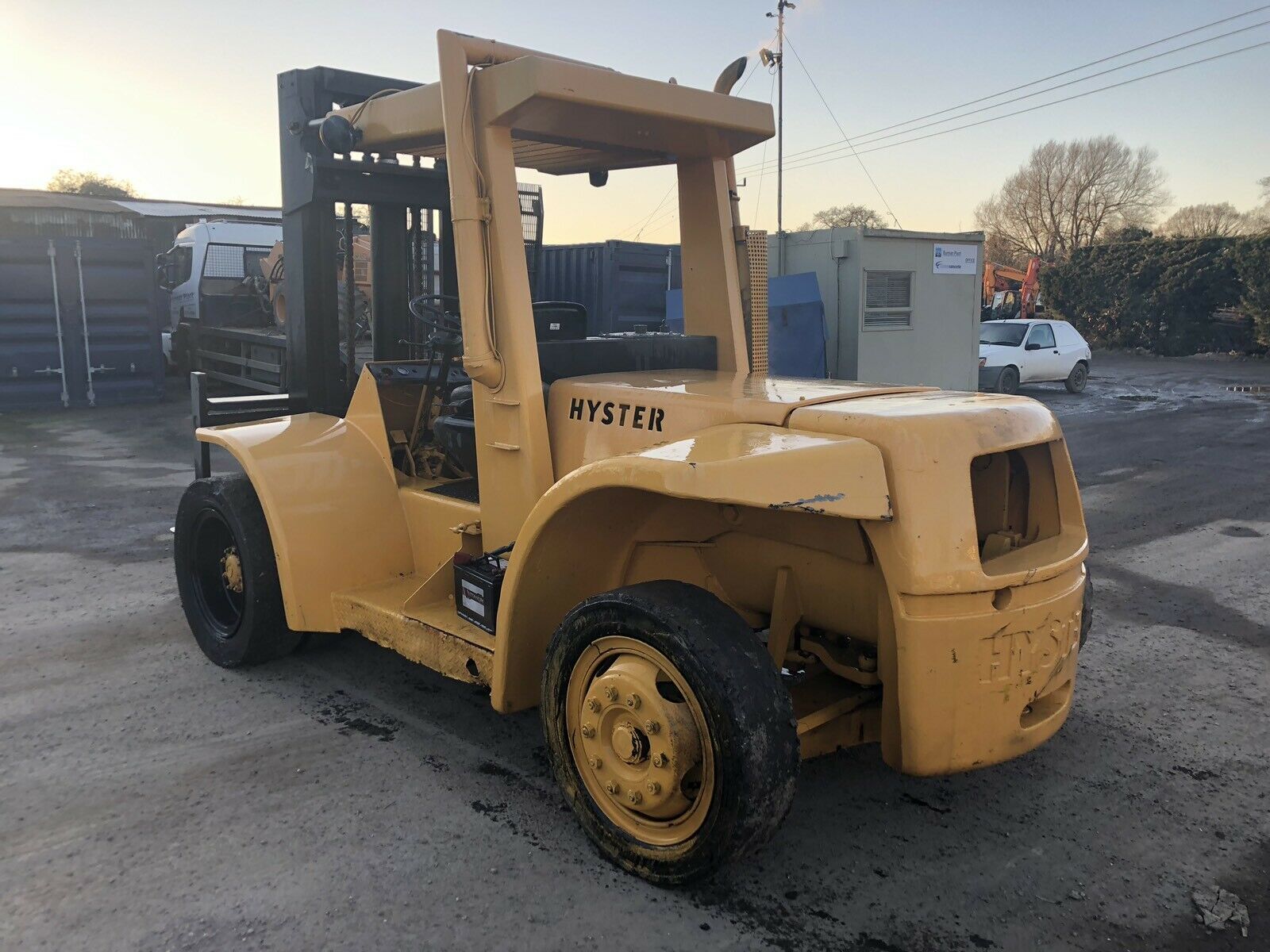 Hyster H250 11 Ton Forklift, 6 cylinder Perkins diesel engine ...