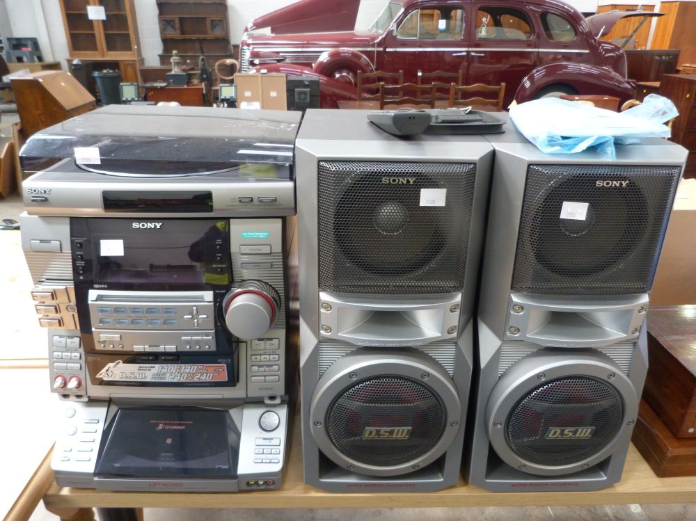 A Sony LBT-XG500 full remote controlled Hi-Fi Stereo System which ...