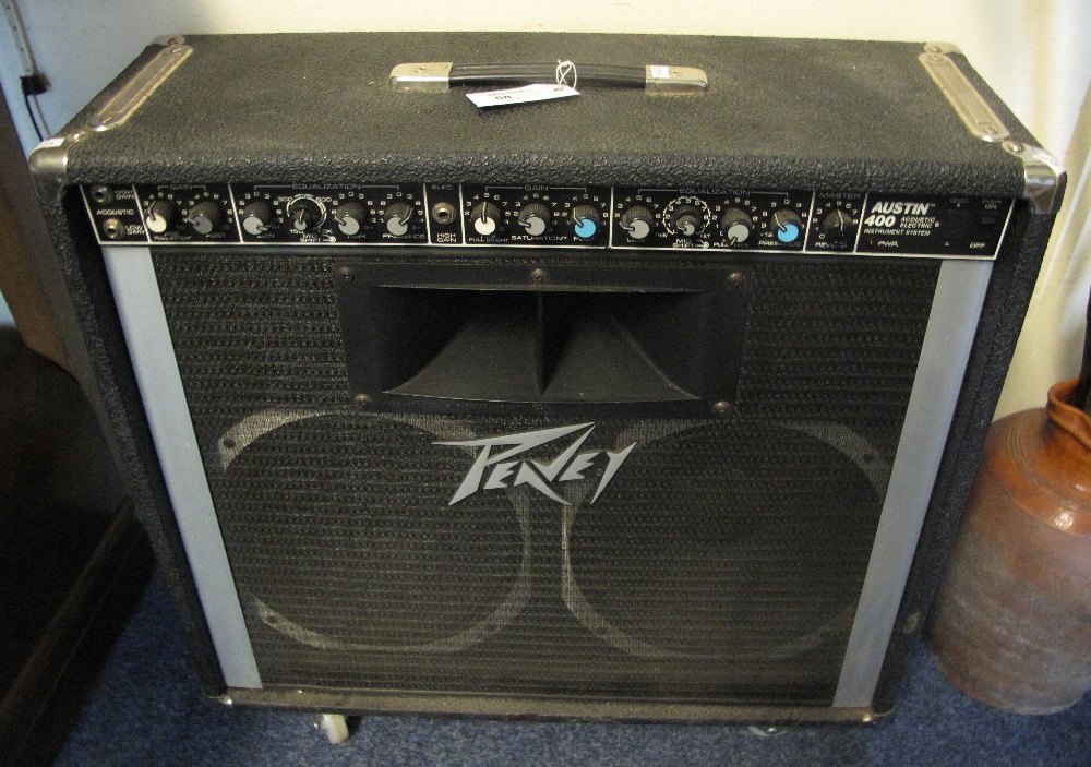 Peavey Austin 400 guitar amplifier.
