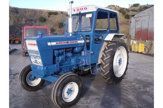 1975 FORD 5000 4cylinder diesel TRACTOR Serial No. B946811 Fitted with ...