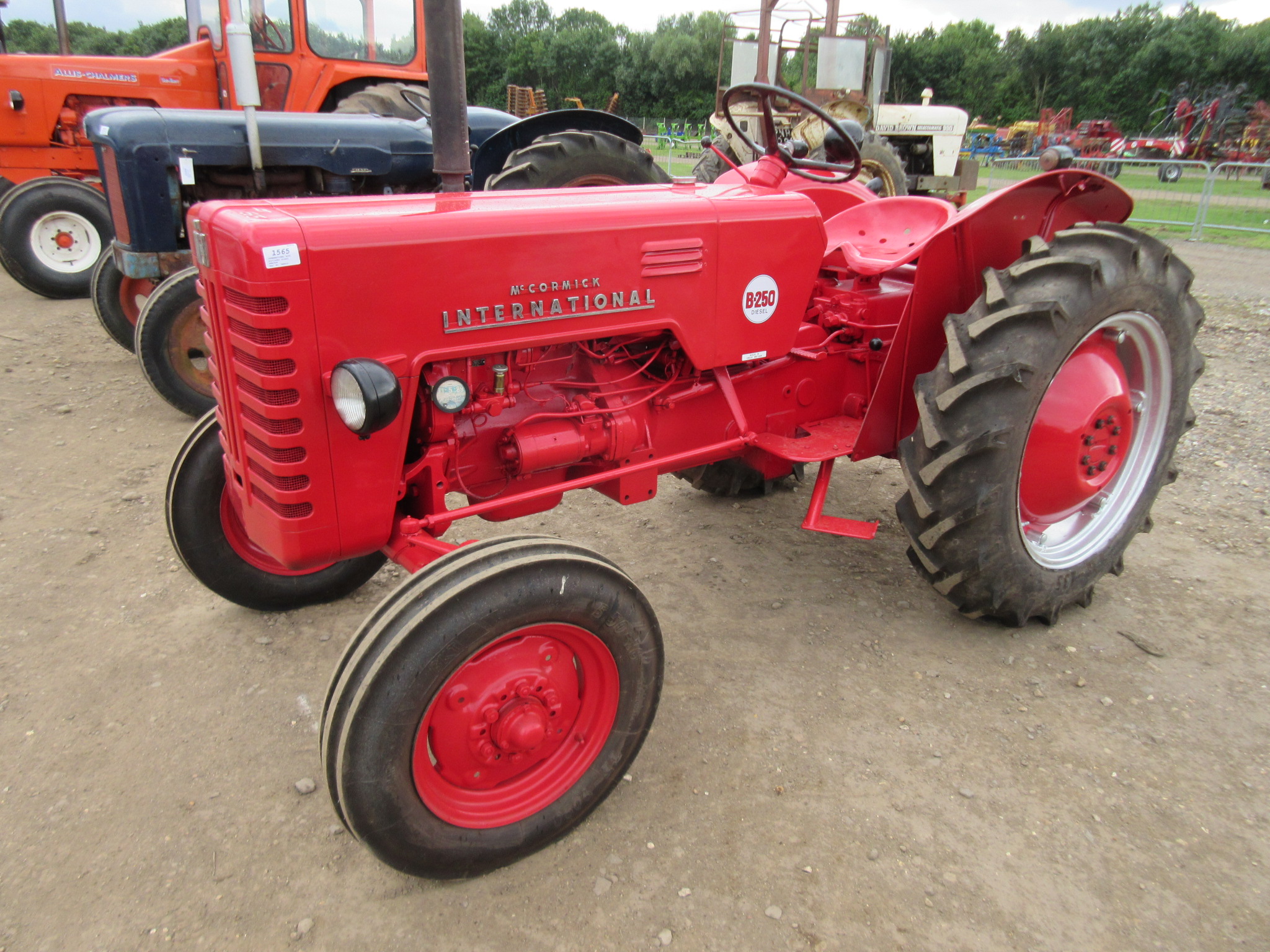 INTERNATIONAL B250 4cylinder diesel TRACTOR Reg. No. TEW814 (expired ...