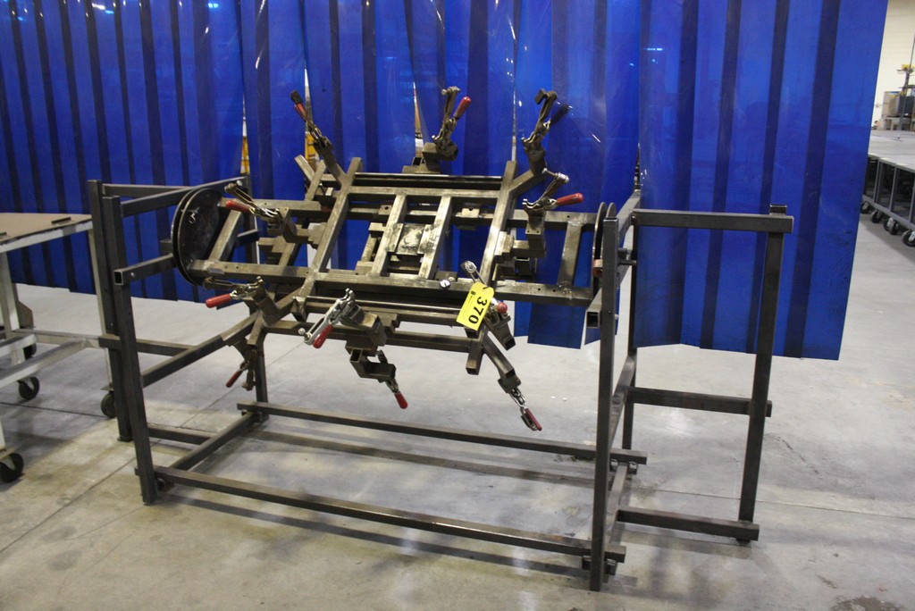 ROTARY WELDING FIXTURE