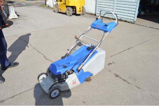 K - YAMAHA YLM 346 SELF PROPELLED LAWN MOWER *NO VAT* MAKE: YAMAHA MODEL: YLM 346 SELF PROP