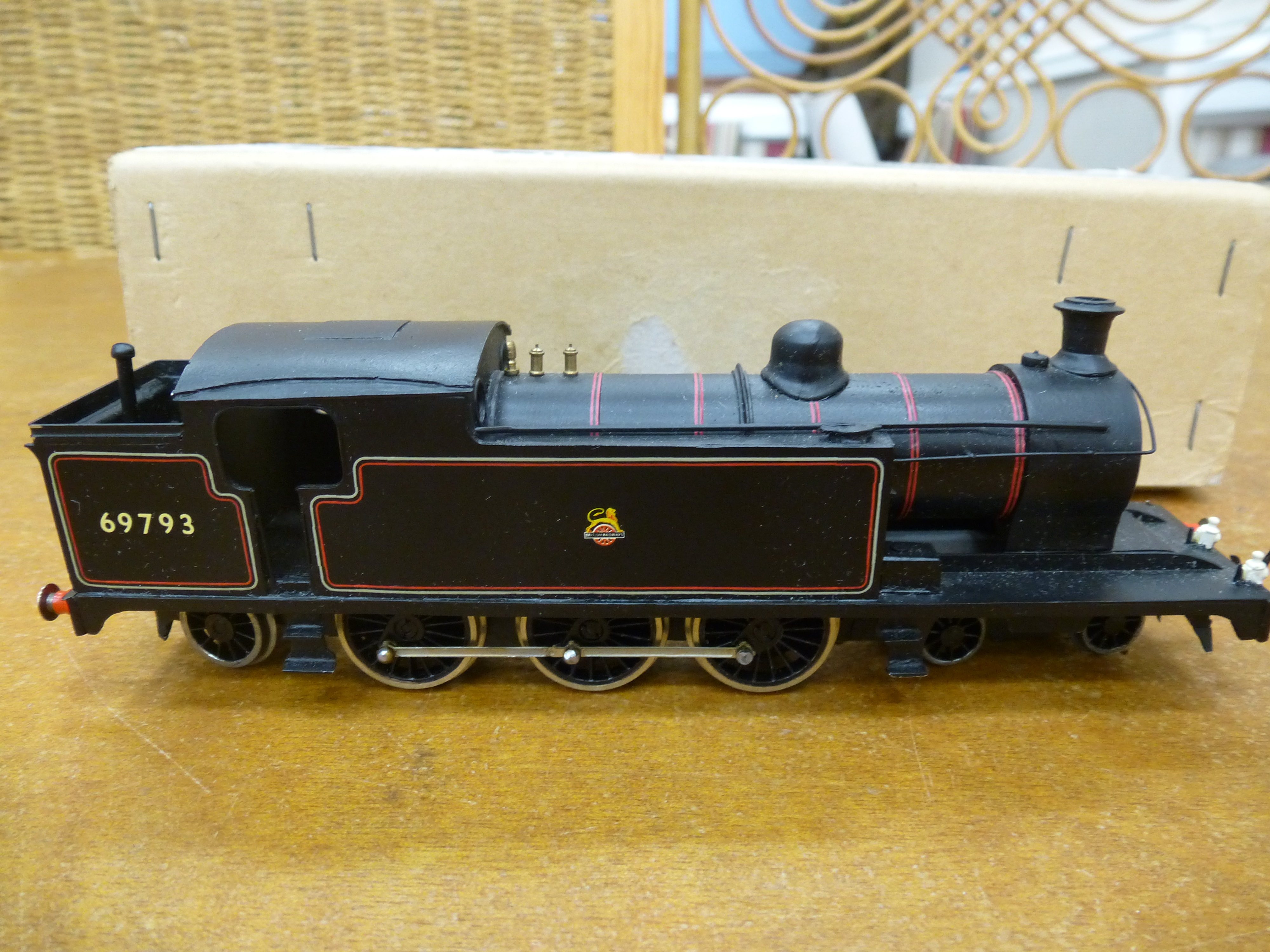 BOXED LITTLE ENGINES LOCOMOTIVE KIT - LNER/BR A6 TANK LOCO