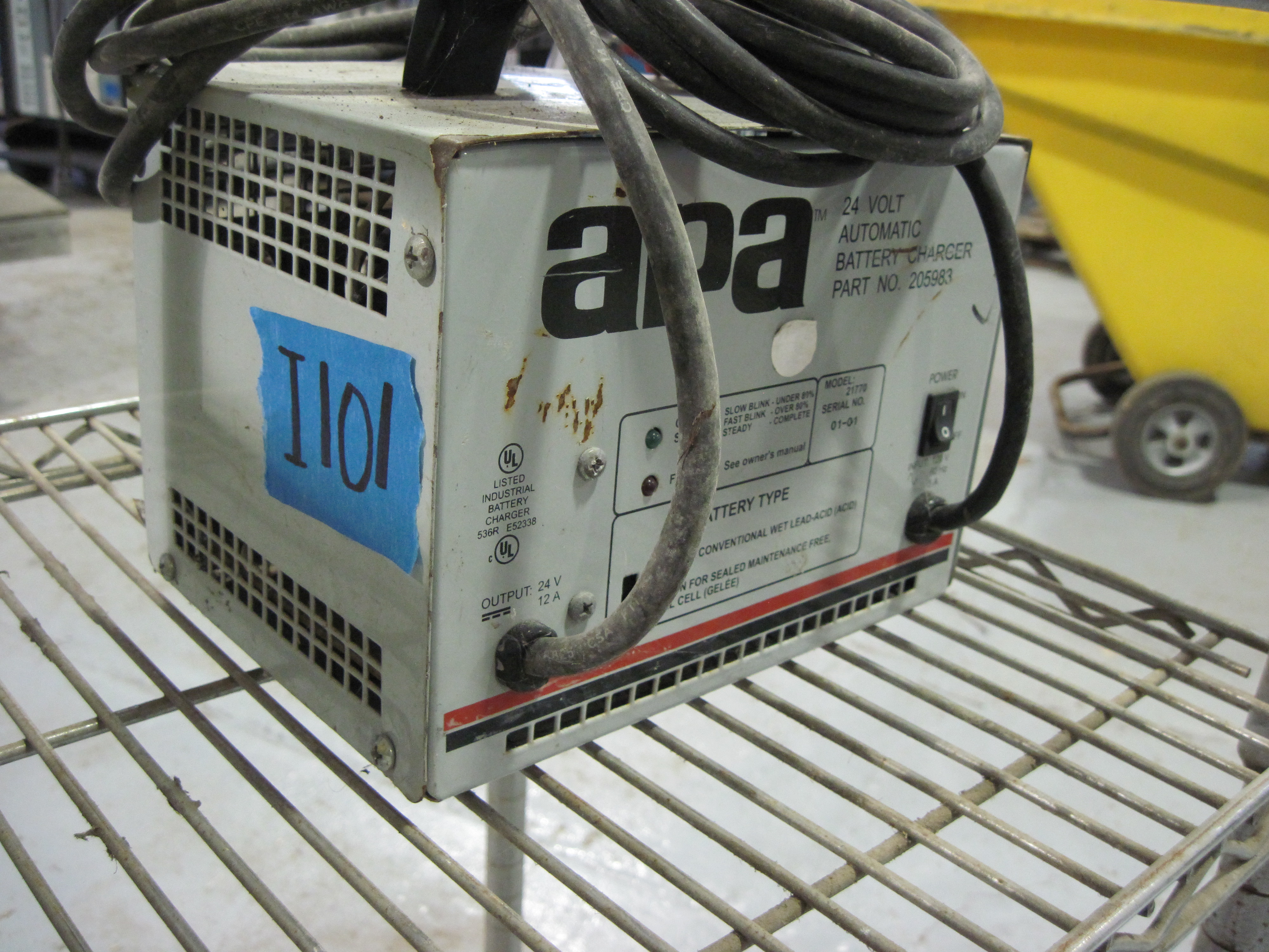 APA 24 bolt Automatic Battery Charger Part # 205983, Model 21770 ...