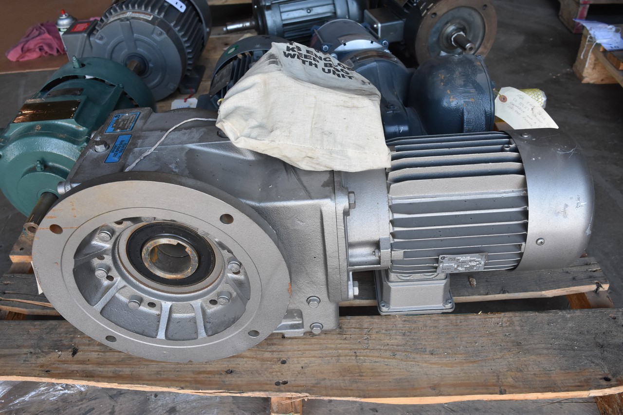 Nord 3HP 100L Motor with 9032AFBH-100L/4 Drive. 9032AFBH-100L/4 SN ...