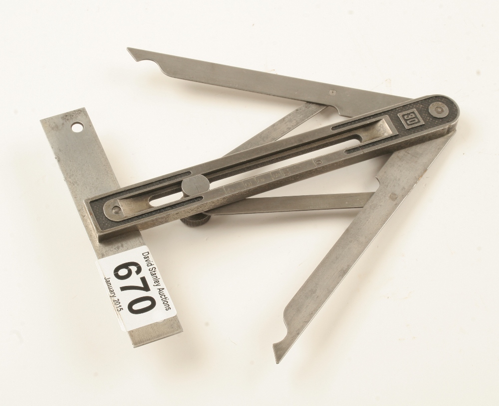 A USA STANLEY No 30 angle divider G+