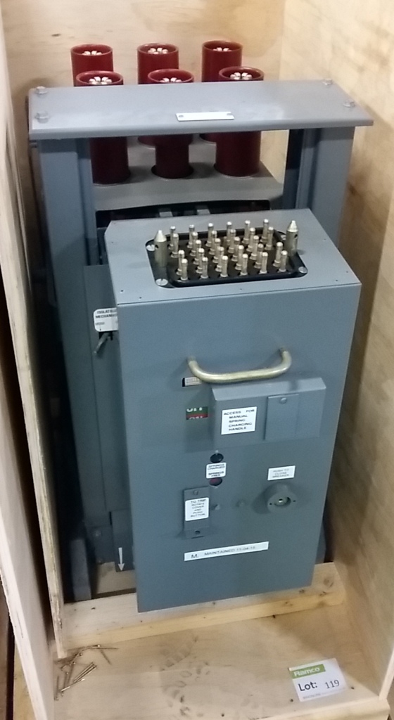 GEC Heavy duty circuit breaker type VMX