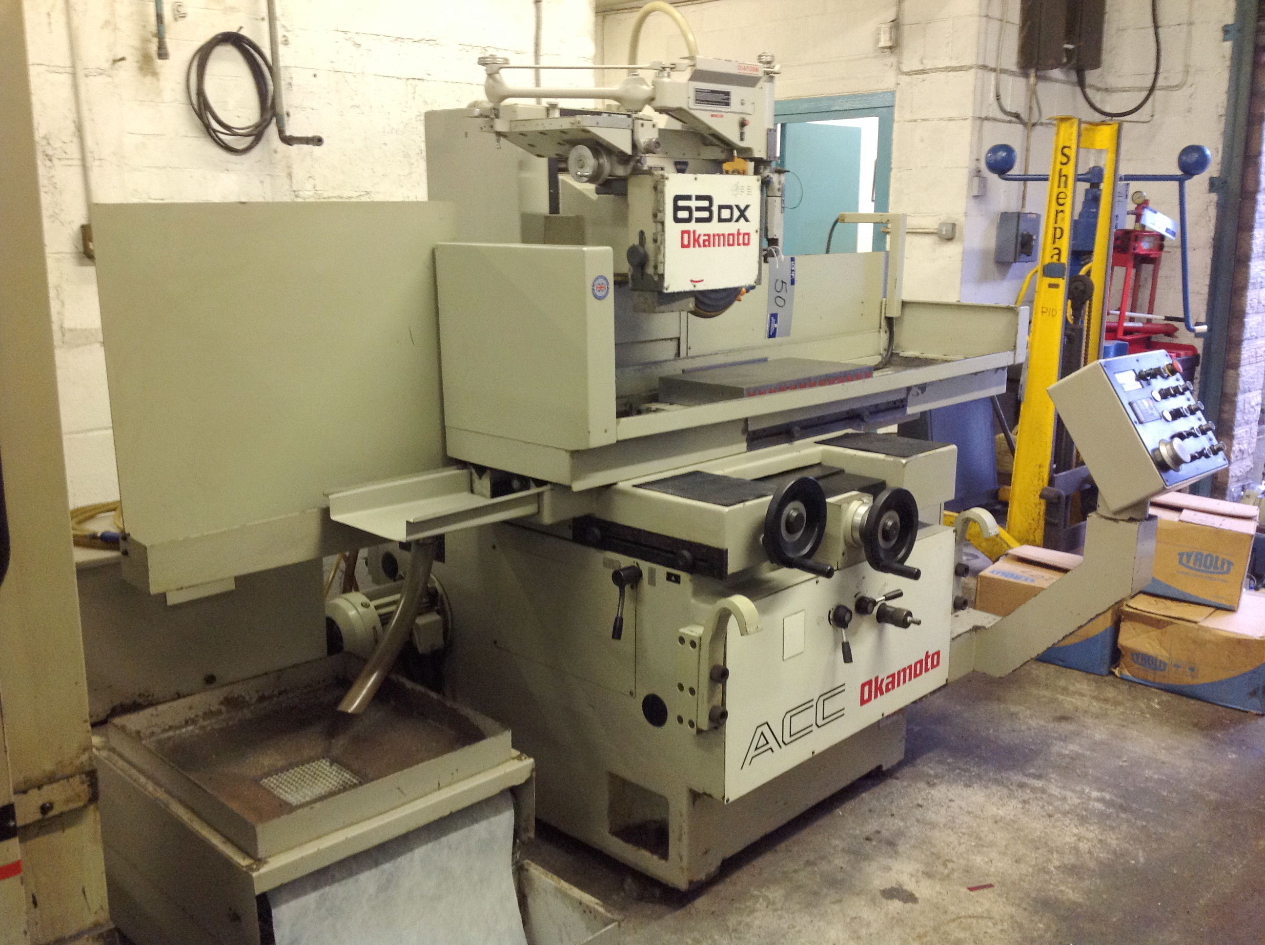 An Okamoto ACC63DX Surface Grinding Machine No.63989, 600 x 300mm ...