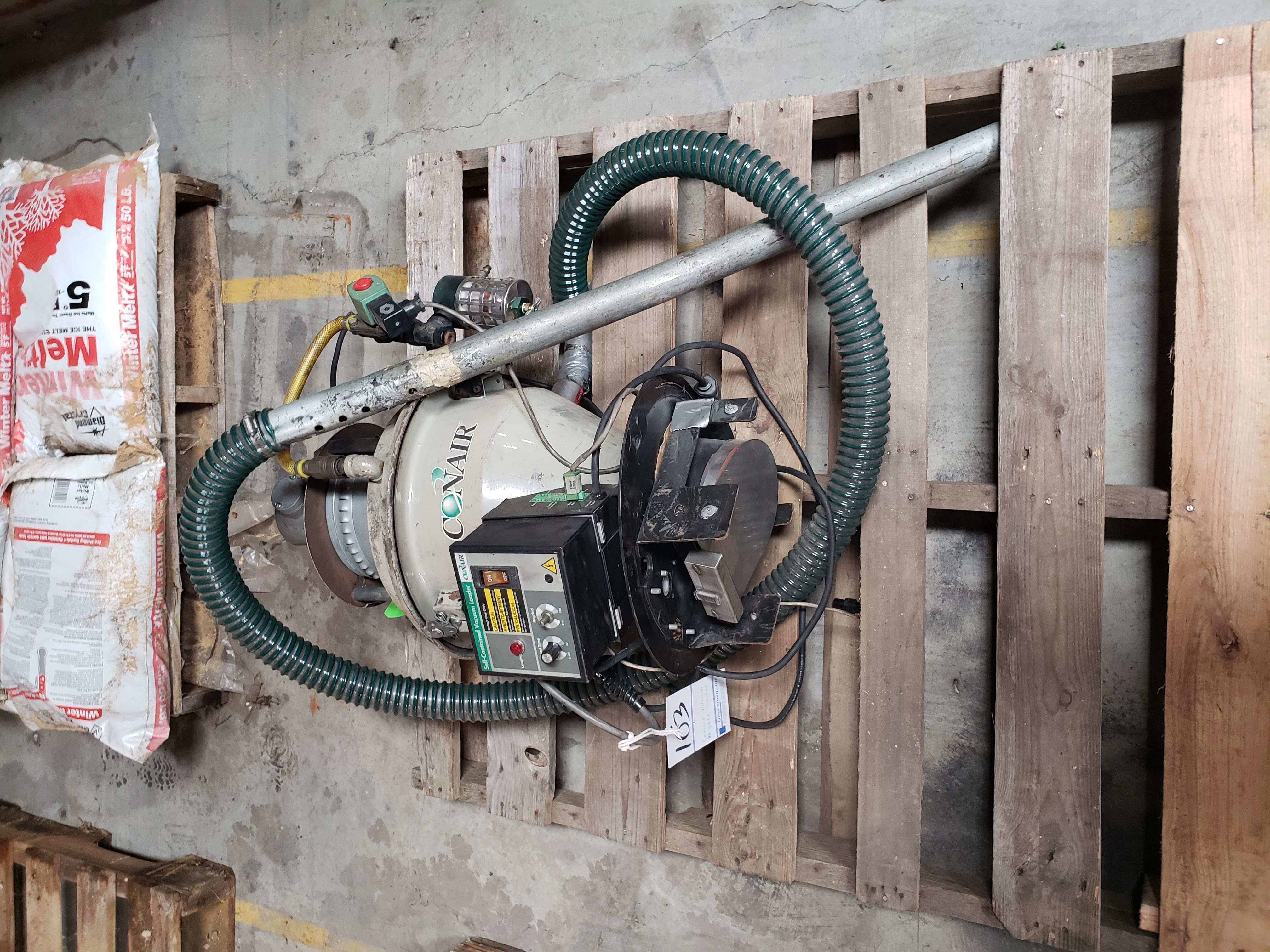 CONAIR VACUUM HOPPER LOADER