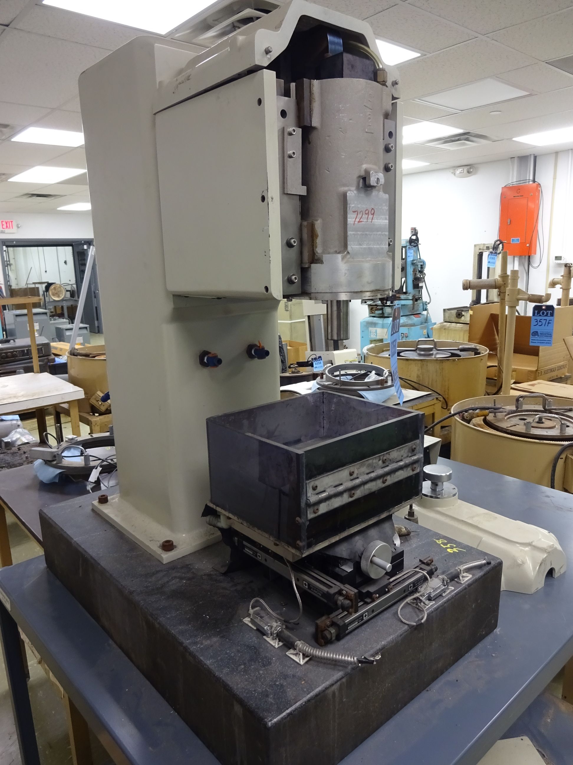 BULLEN ULTRASONIC 3-AXIS MACHINING CENTERS **RM 12**