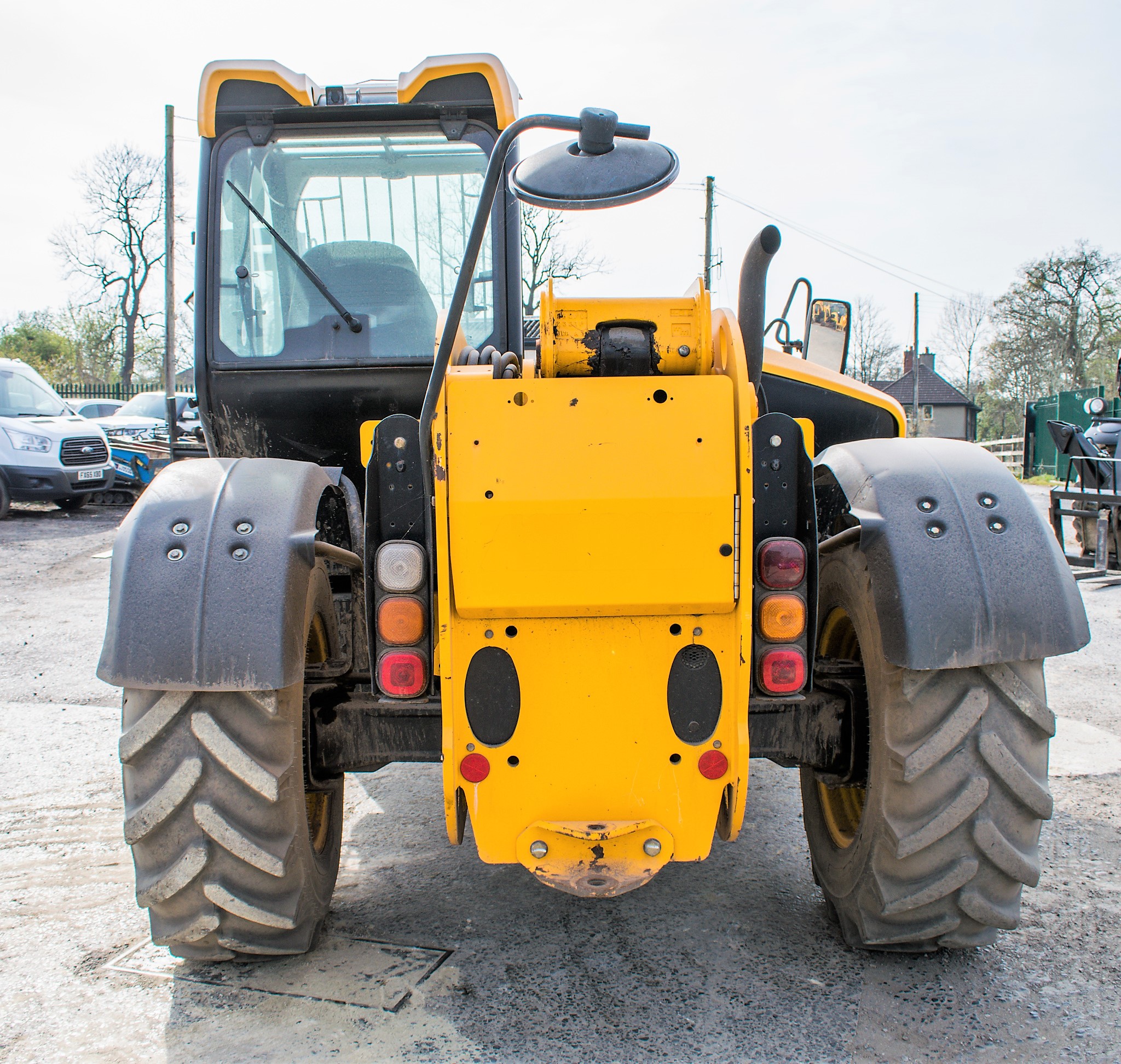 JCB 531-70 7 metre telescopic handler Year: 2014 S/N: 2337367 Recorded ...