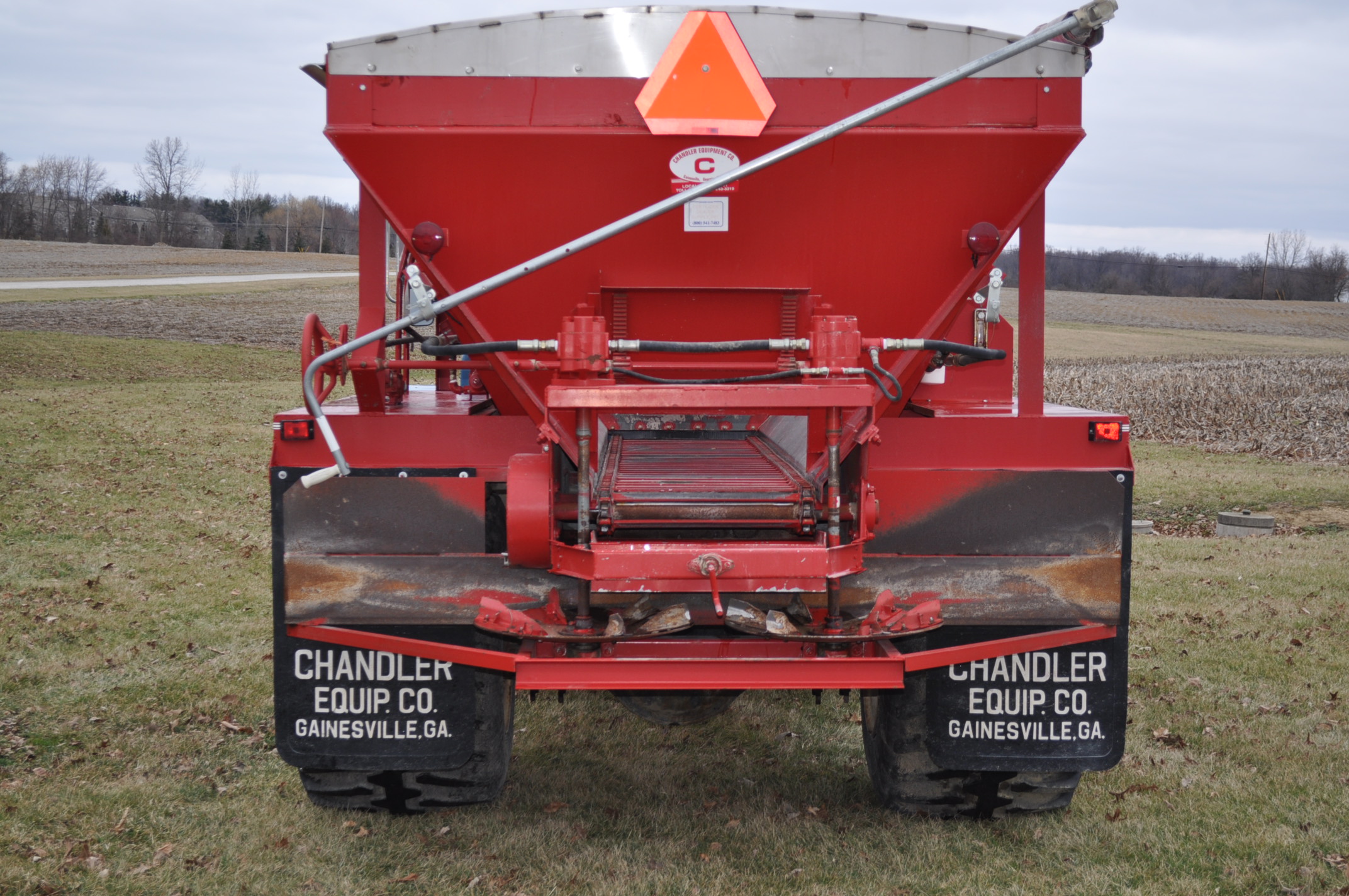 1986 GMC Field Gymmy lime spreader truck, PTO, Chandler bed, ground ...