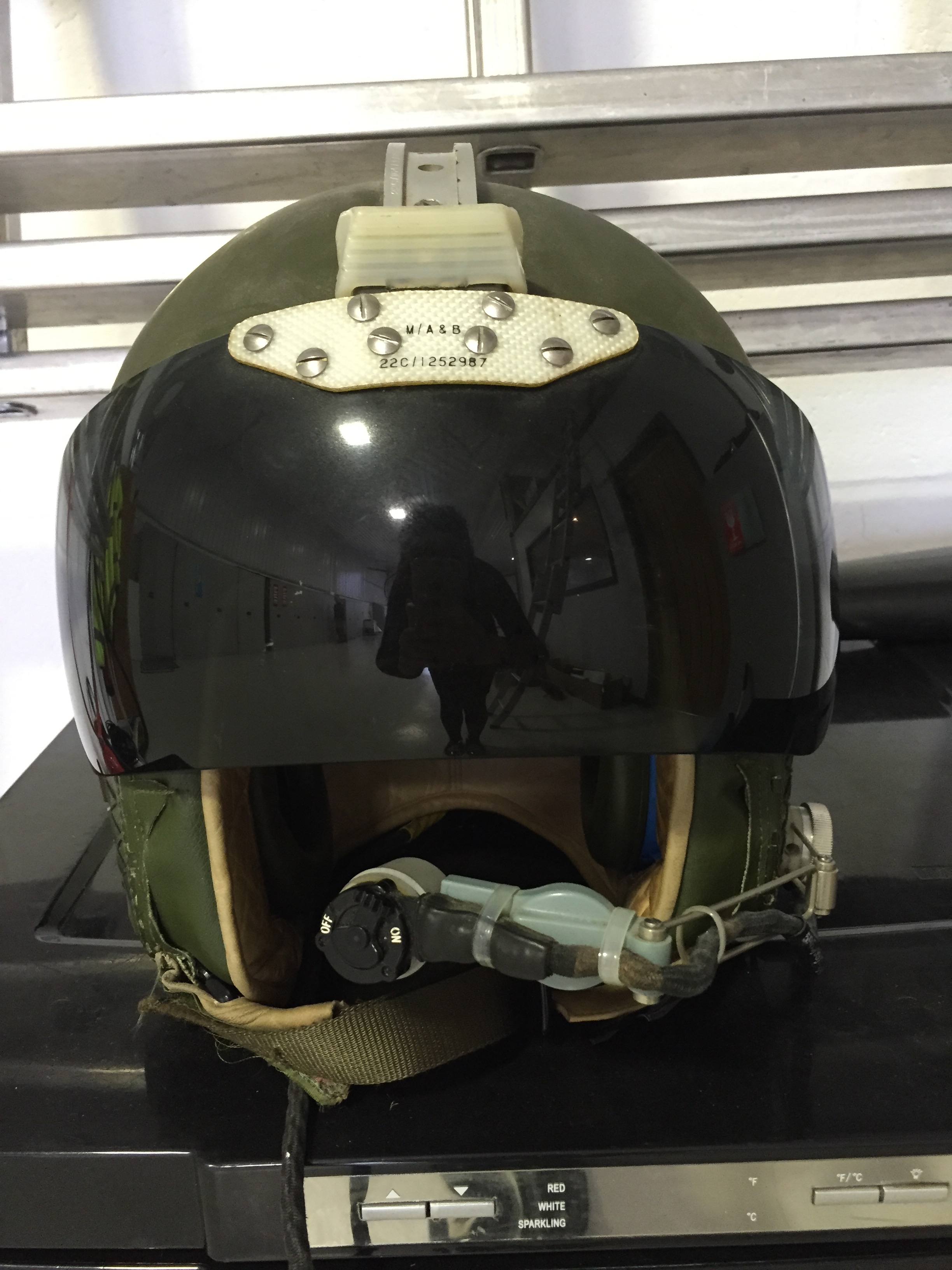 Mark 3C RAF Flying Helmet c/w visors/electricals. For sale, a Royal Air ...