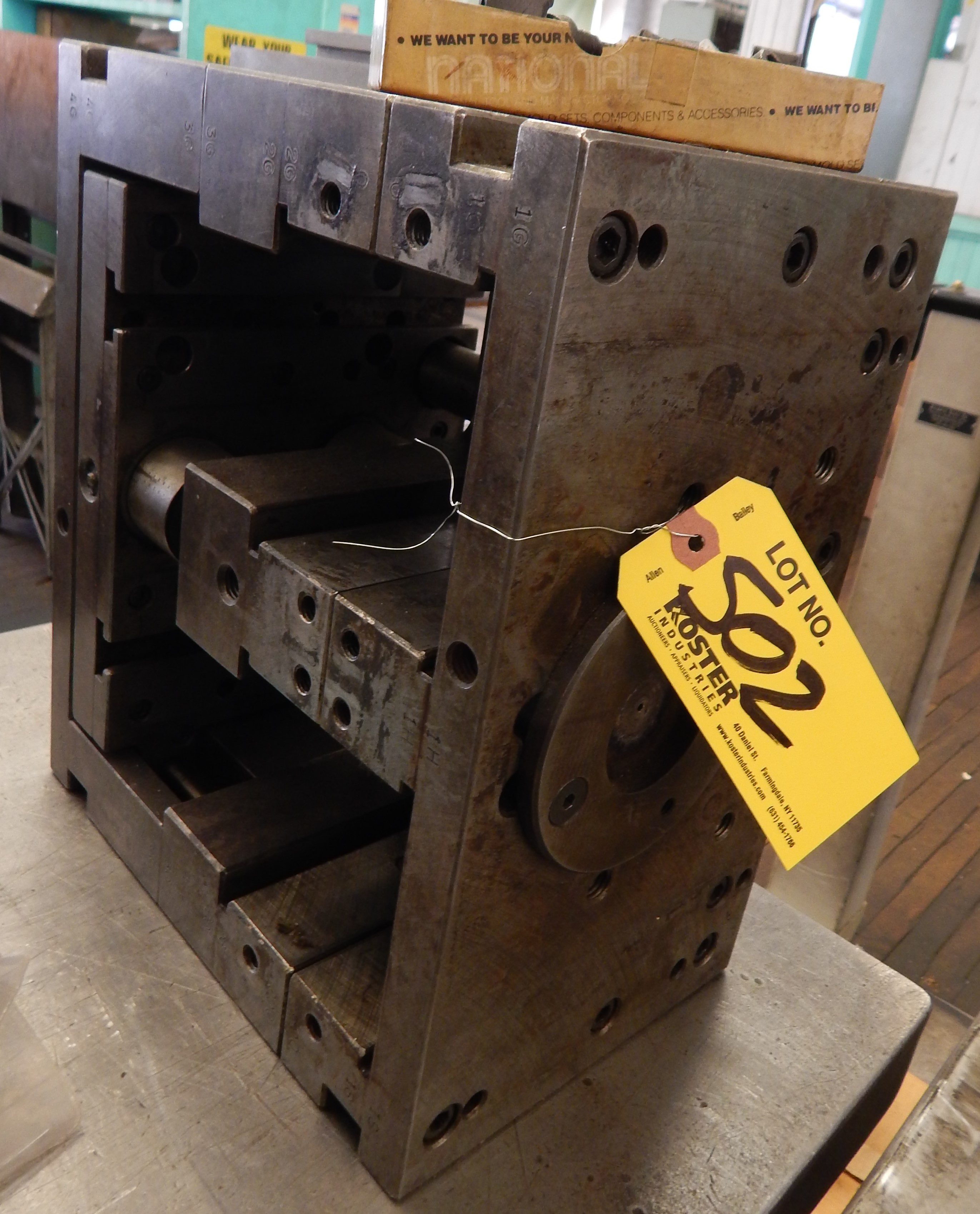 MASTER UNIT DIE PRO CATELOG # 09X13FES302, 11" X 7-1/4" X 13"