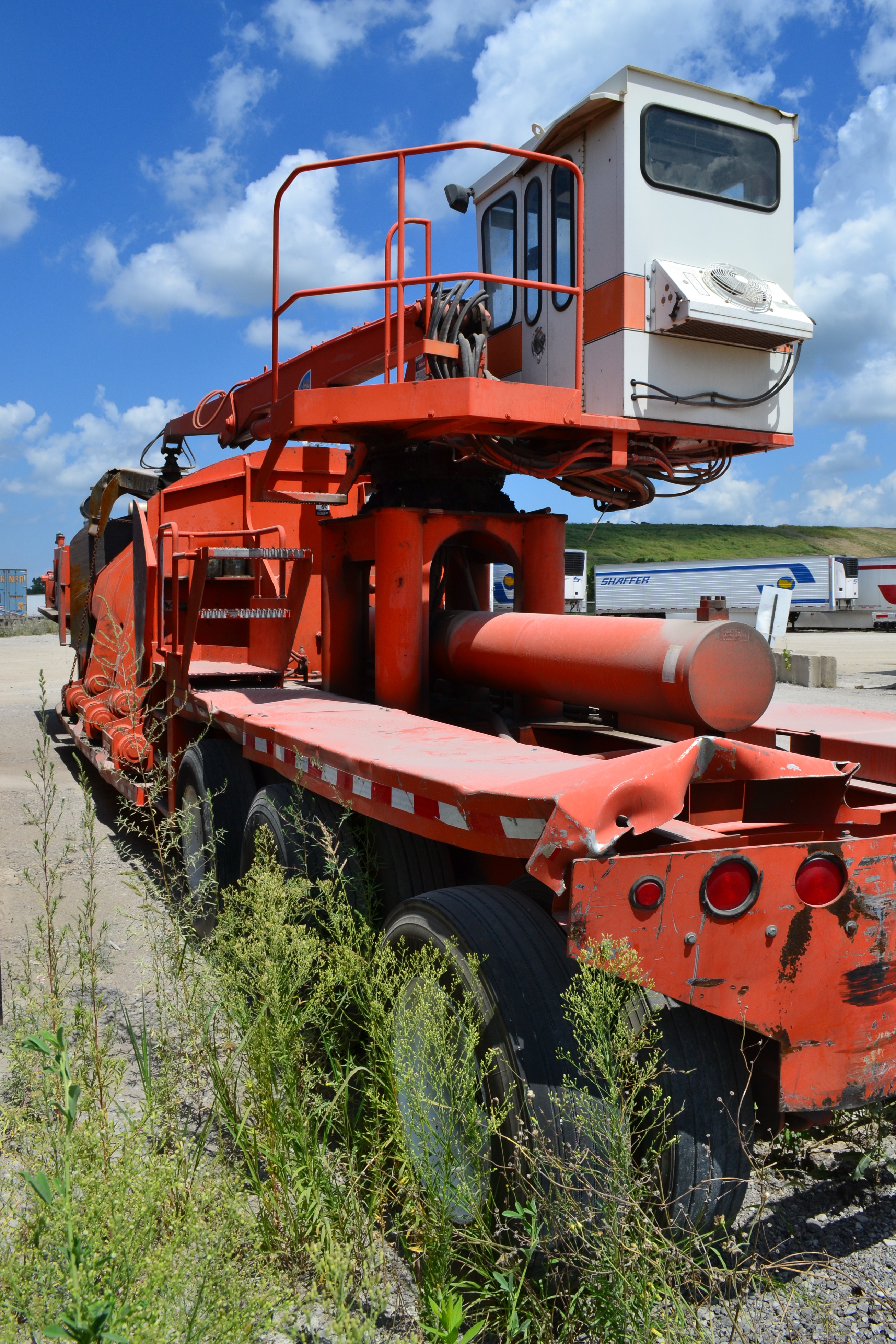 2003 Al-Jon Model 580CL Portable Auto Logger/Baler, Triple Axle, Diesel ...