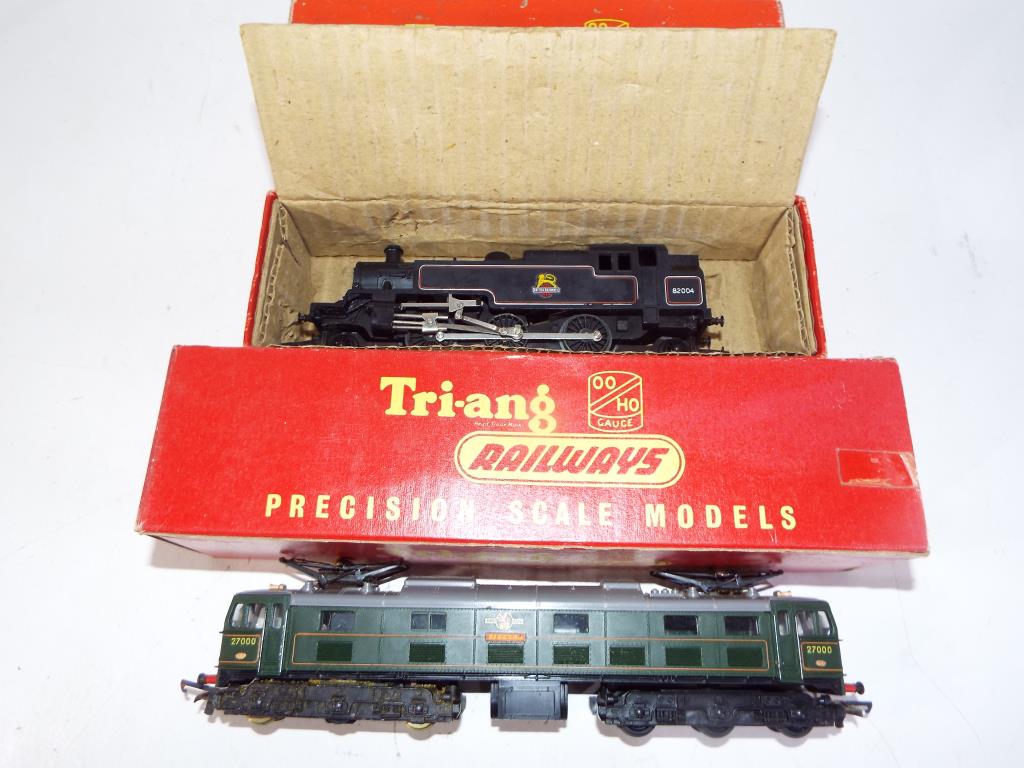 Hornby - Triang - a 2-6-2T tank locomotive, black BR in original box ...