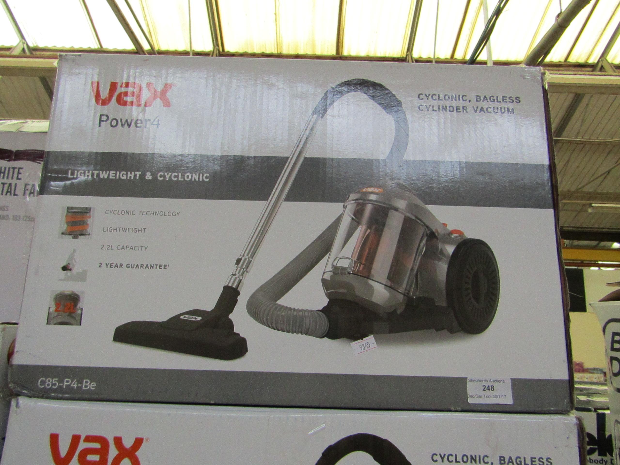 Vax Power 4 lightweight and cyclonic vacuum cleaner, tested working and ...