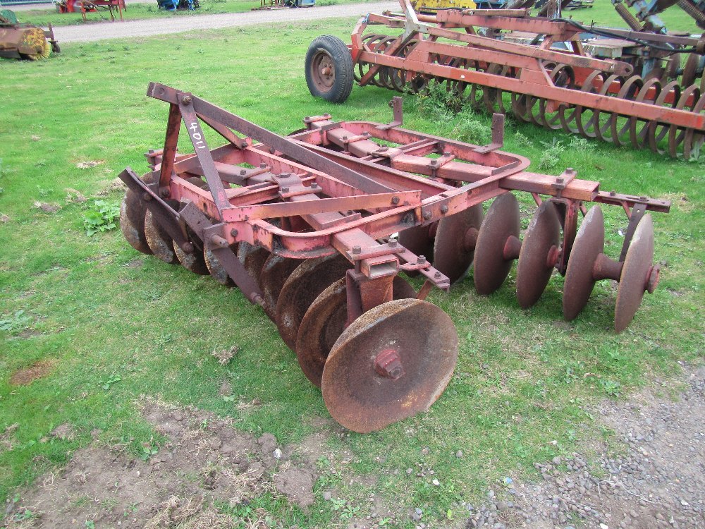 McCormick International 120 8ft Mounted Disc Harrows