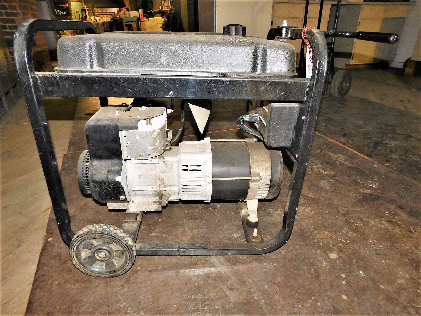 COLEMAN POWERMATE 6250 PORTABLE GAS POWERED 120/240V GENERATOR, 6250 ...