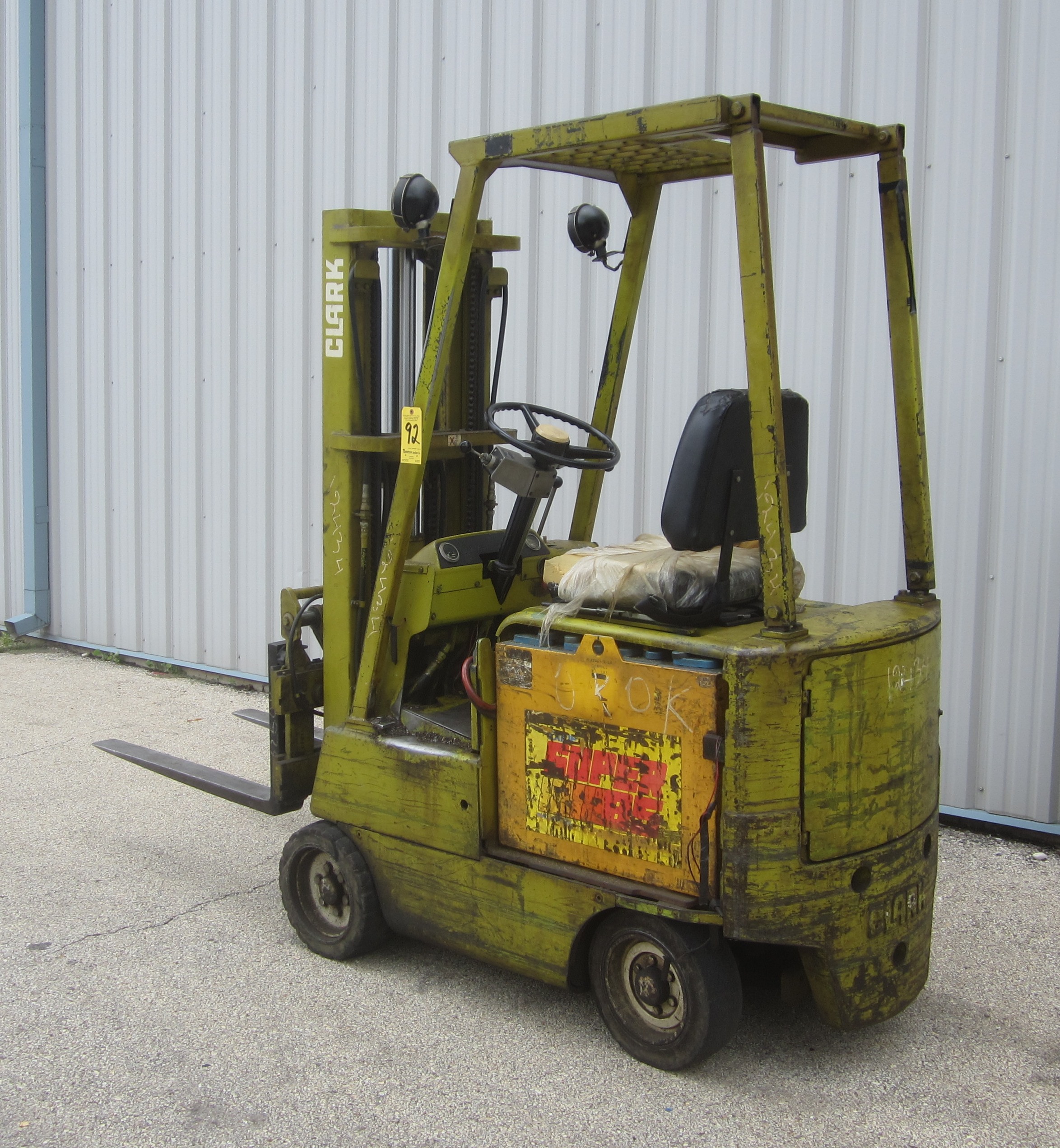 Clark Model EC500-S30 Electric Forklift, s/n E235-0028-5041FA, 2,275 Lb ...