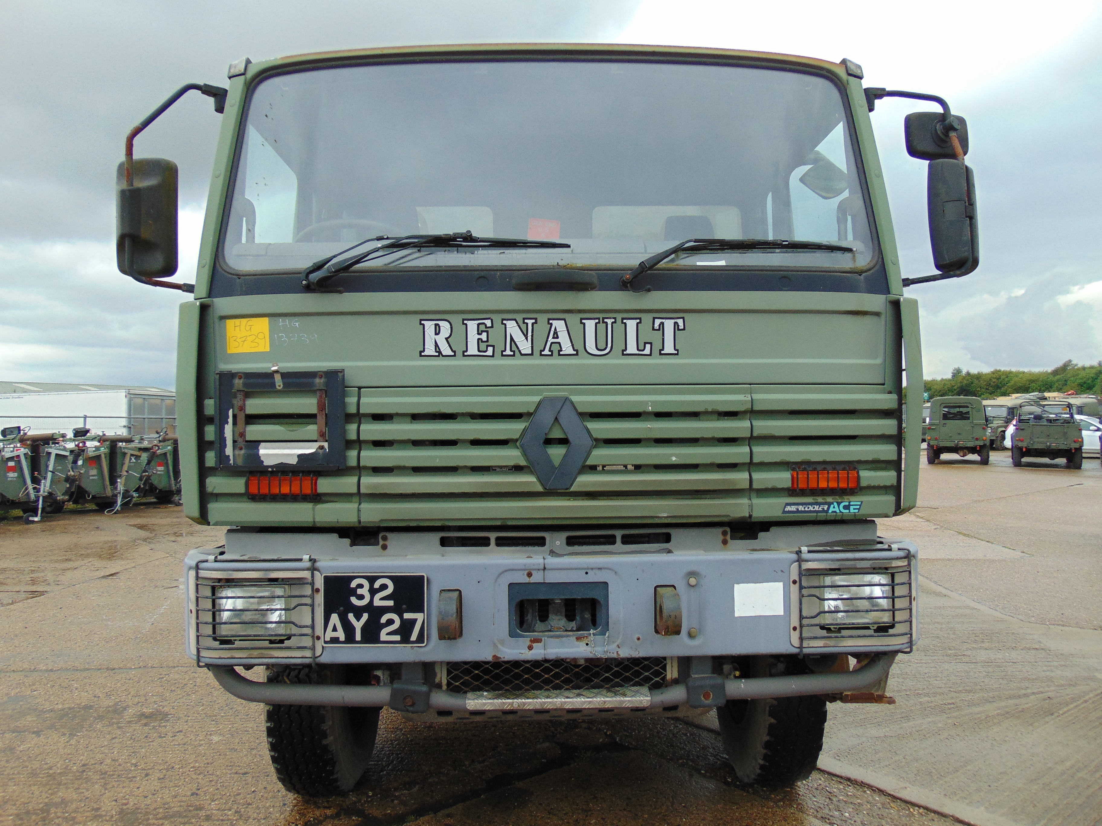 You are bidding on Direct from the UK Ministry Of Defence a Renault ...