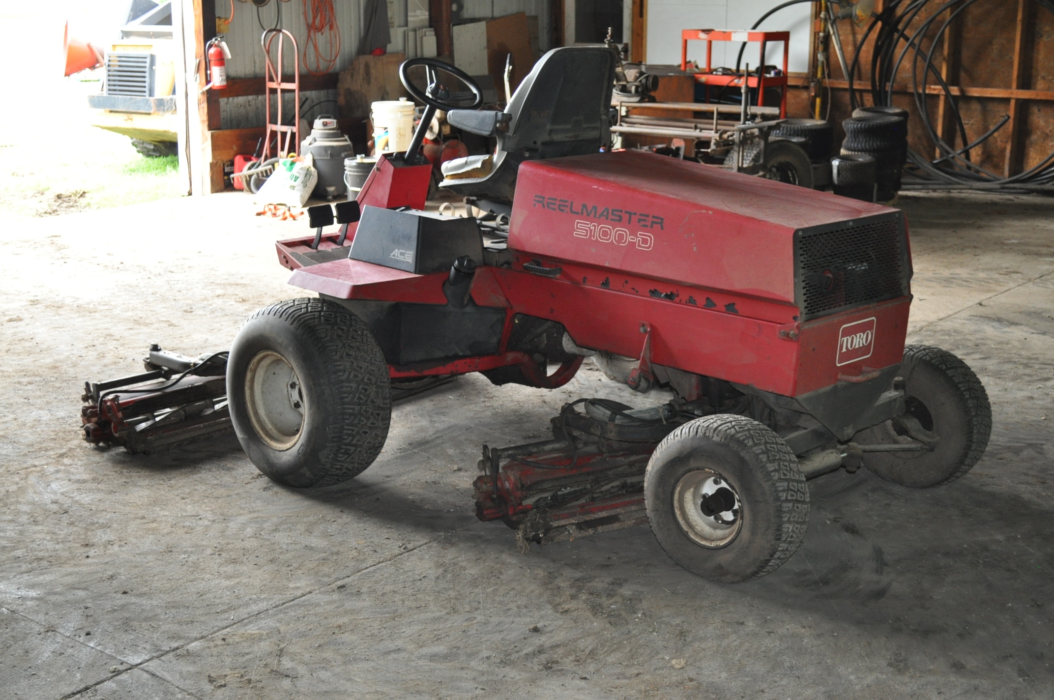 Toro Reelmaster 5100-D Fairway Mower, diesel, 2,365 hrs, needs an ...