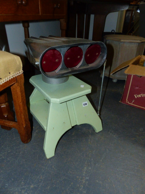 A VINTAGE CAST ALLOY BUG CATCHER AIR INTAKE FOR AN AMERICAN V8 ENGINE ...