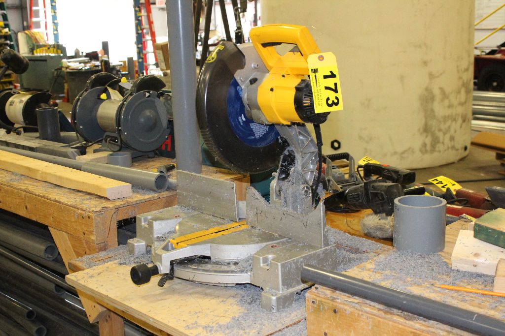 DEWALT MODEL DW704 12" MITER SAW