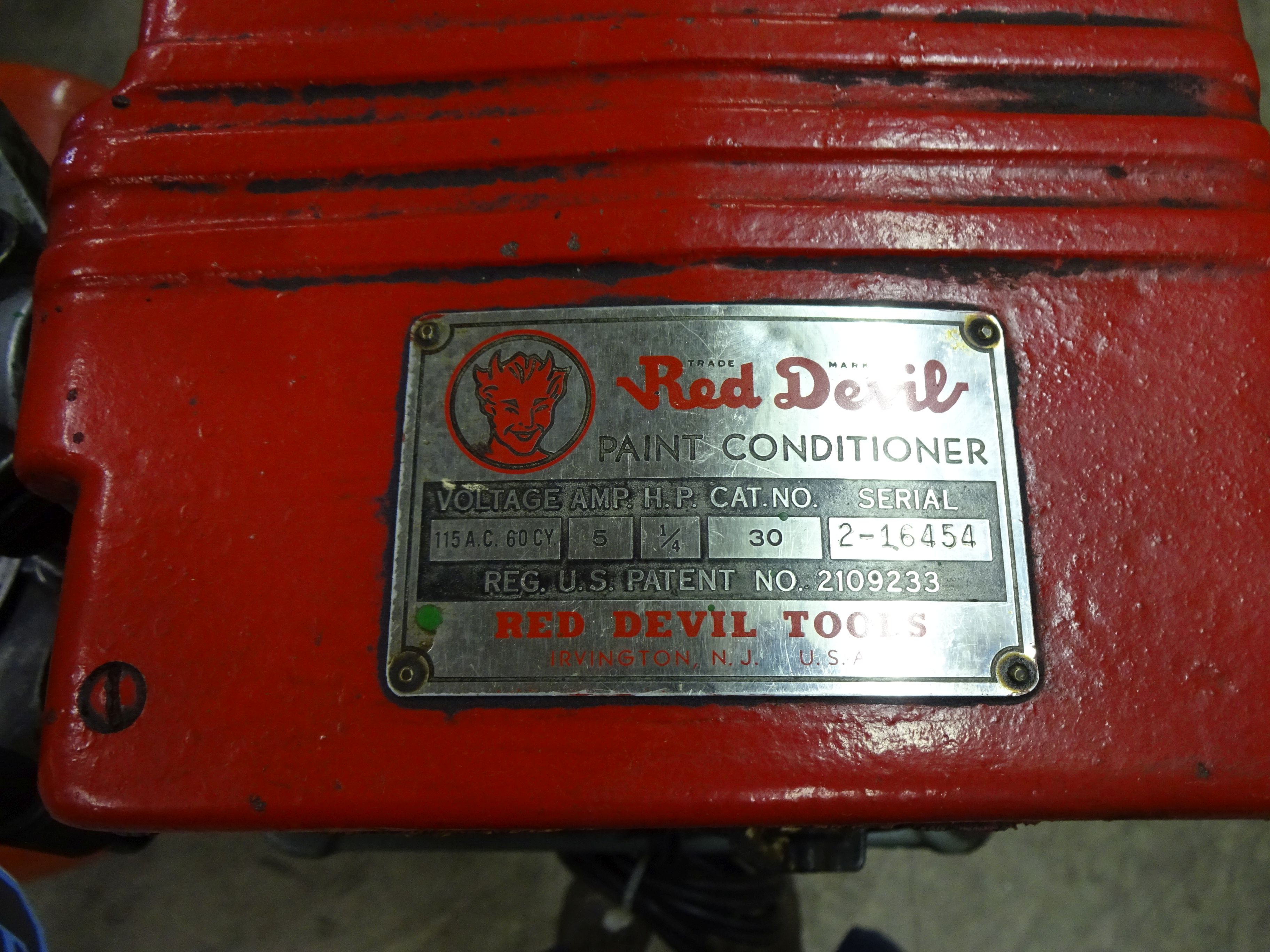 RED DEVIL ELECTRIC PAINT SHAKER