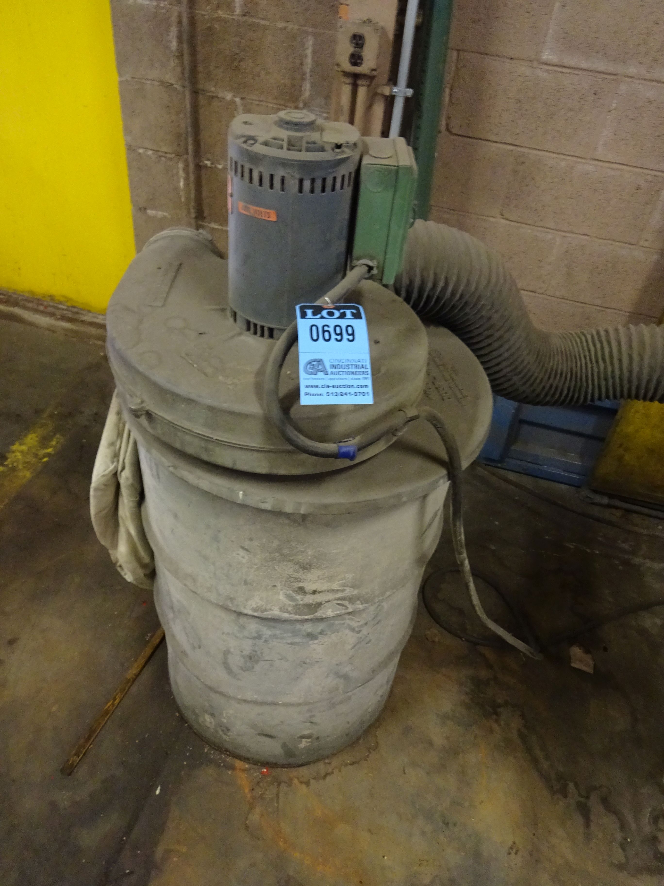 { Group of lots: 698, 699 } } } } } } } DUST MASTER BARREL TYPE DUST ...