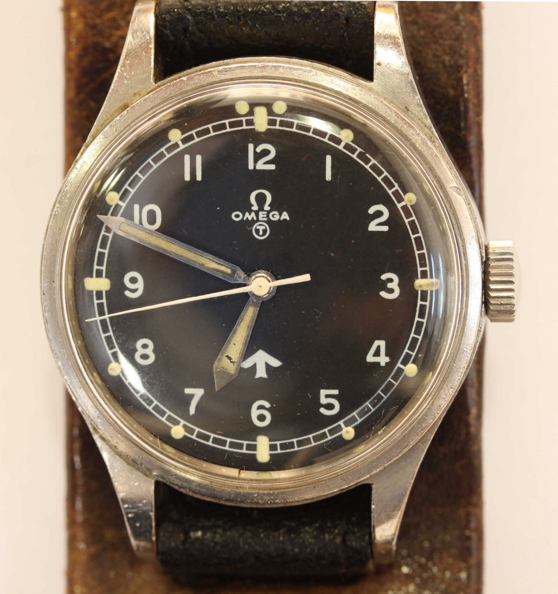 A rare 1950s Omega '53' RAF Pilots military issue mechanical stainless ...