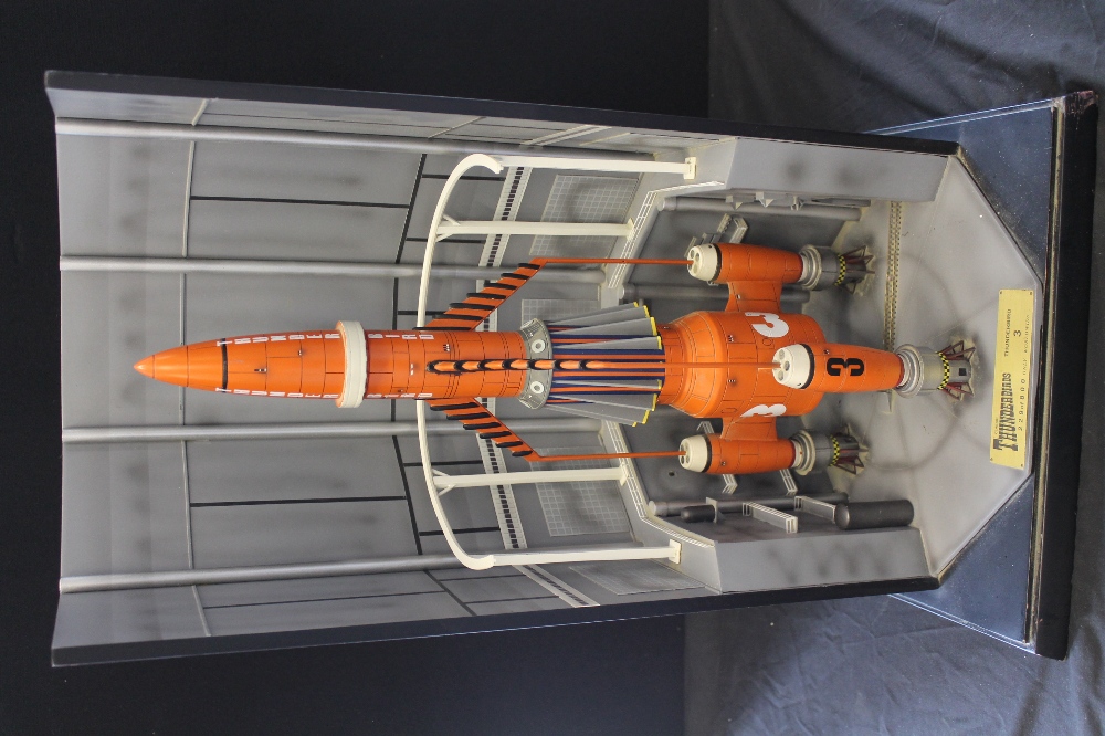 THUNDERBIRDS REPLICA MODEL - Iconic Replicas Gerry Anderson's ...