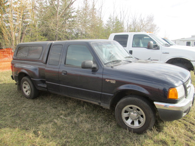 2003 Ford Ranger XLT Stepside, ext cab, auto, 6 cyl 4L, showing 193,153 ...