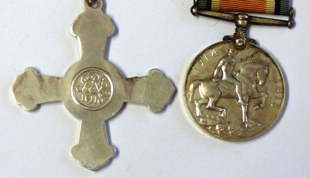 Distinguished Flying Cross and WWI British War Medal named to Lieut T.A ...